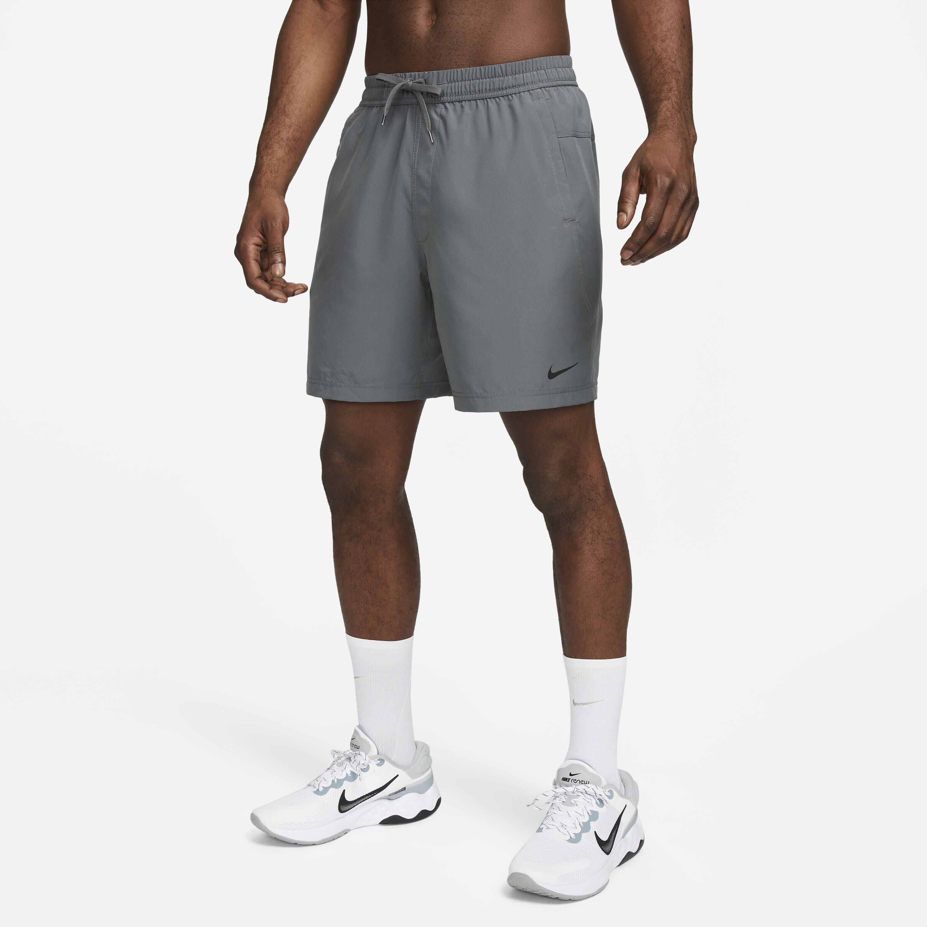 Shop Versatility Online @ Nike UAE