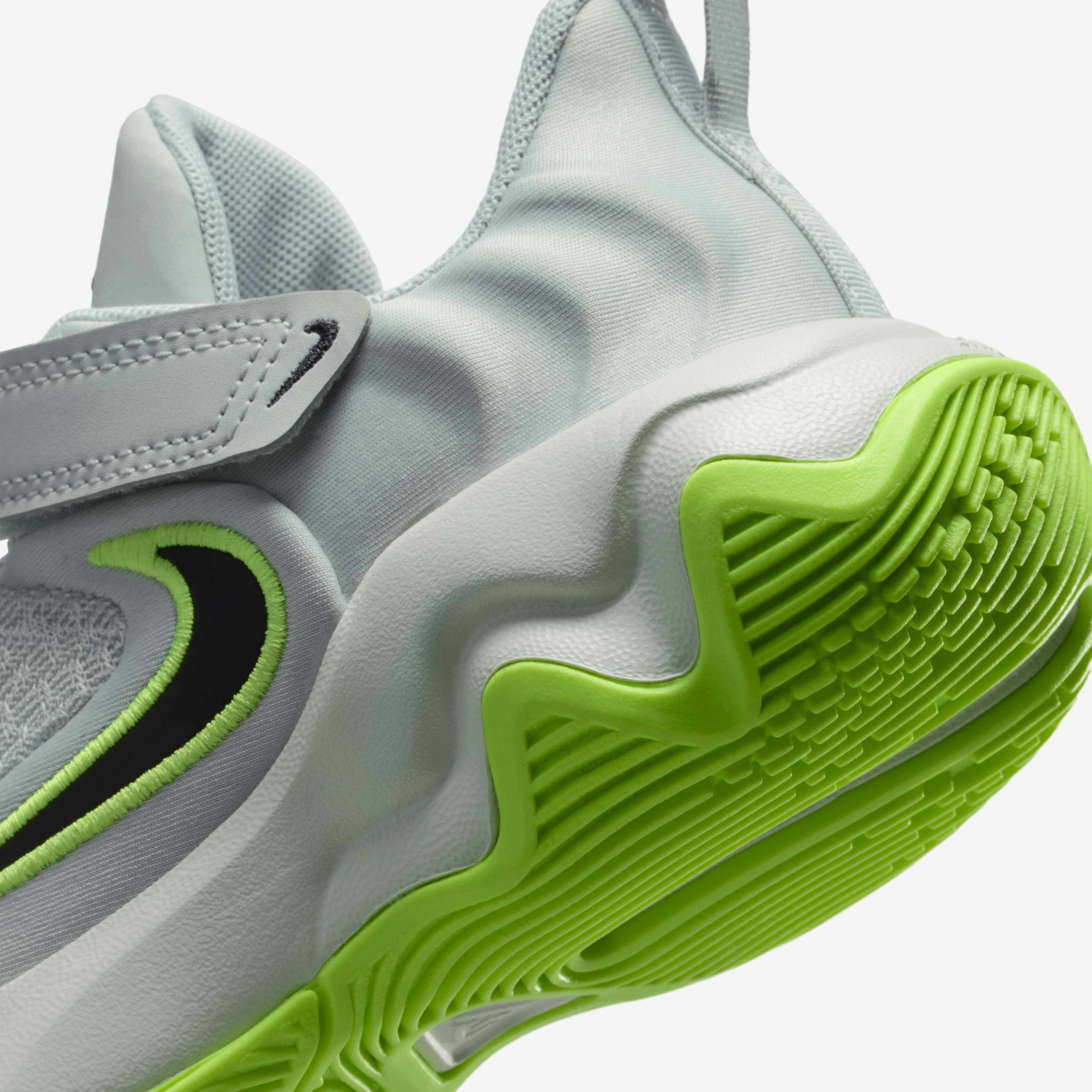 Buy Giannis Immortality 4 Younger Kids' Shoes - Light Silver/Volt/Black ...