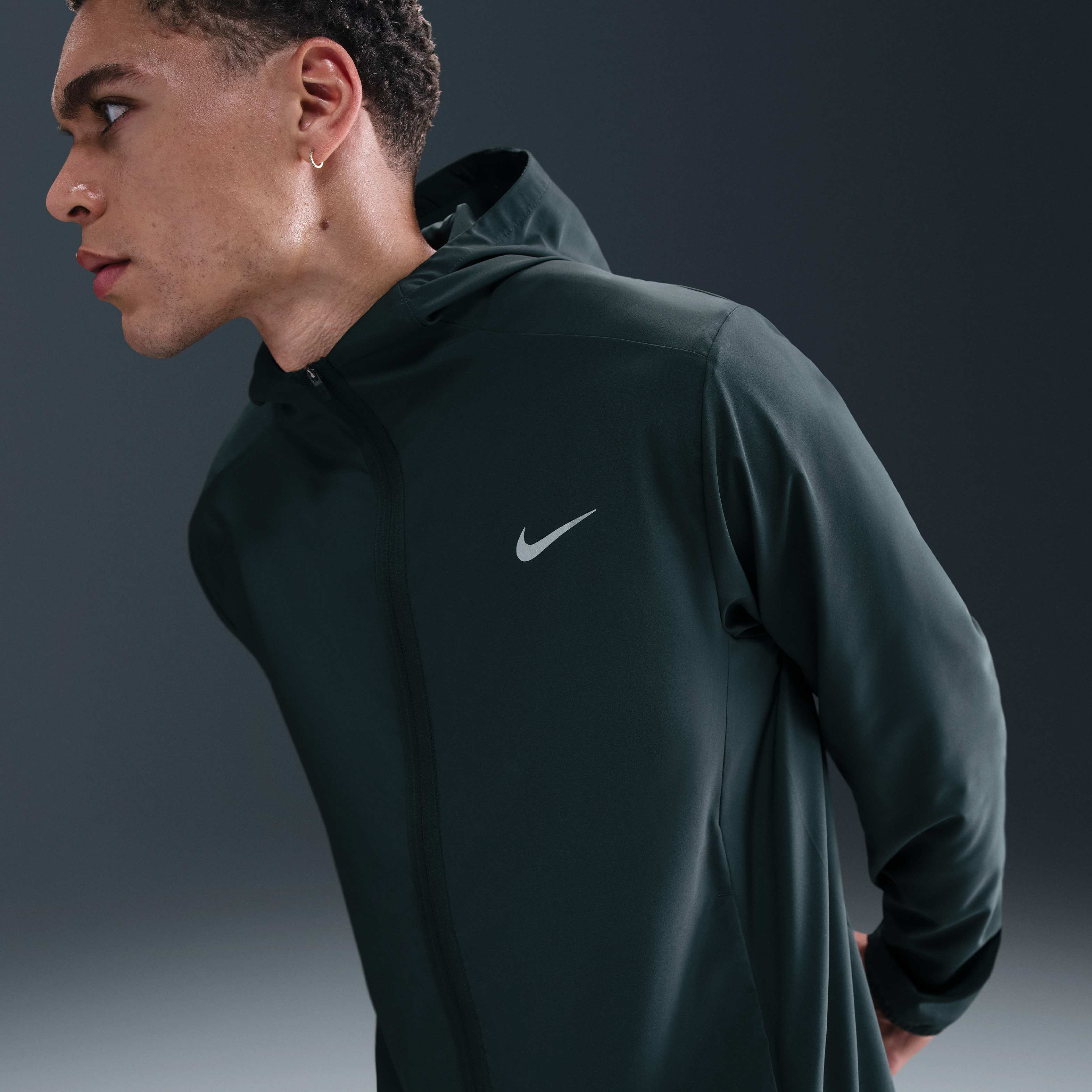 Buy Nike Form Men's Dri-FIT Hooded Versatile Jacket - Seaweed @ Nike UAE