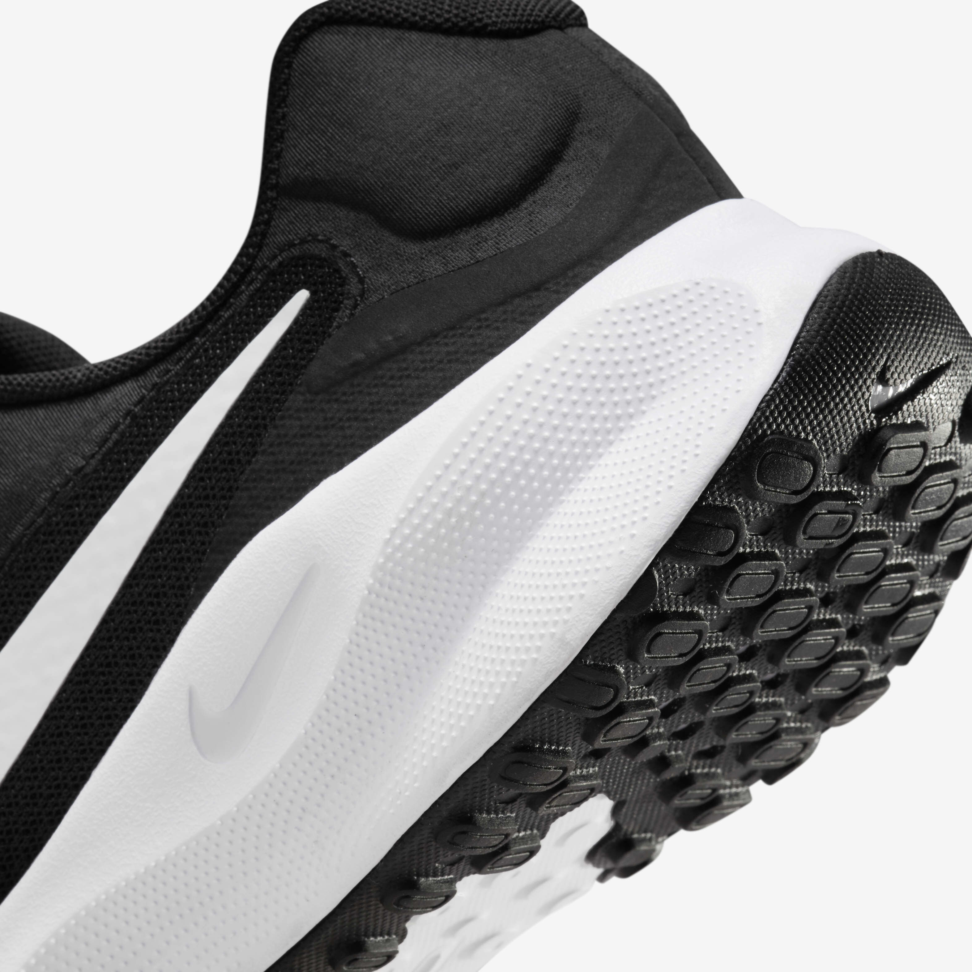 Buy Nike Revolution 7 Men's Road Running Shoes - Black/White @ Nike UAE
