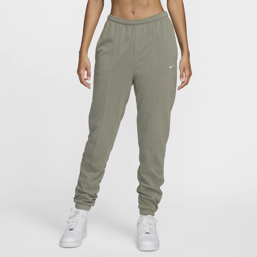 Tracksuits Nike Uae