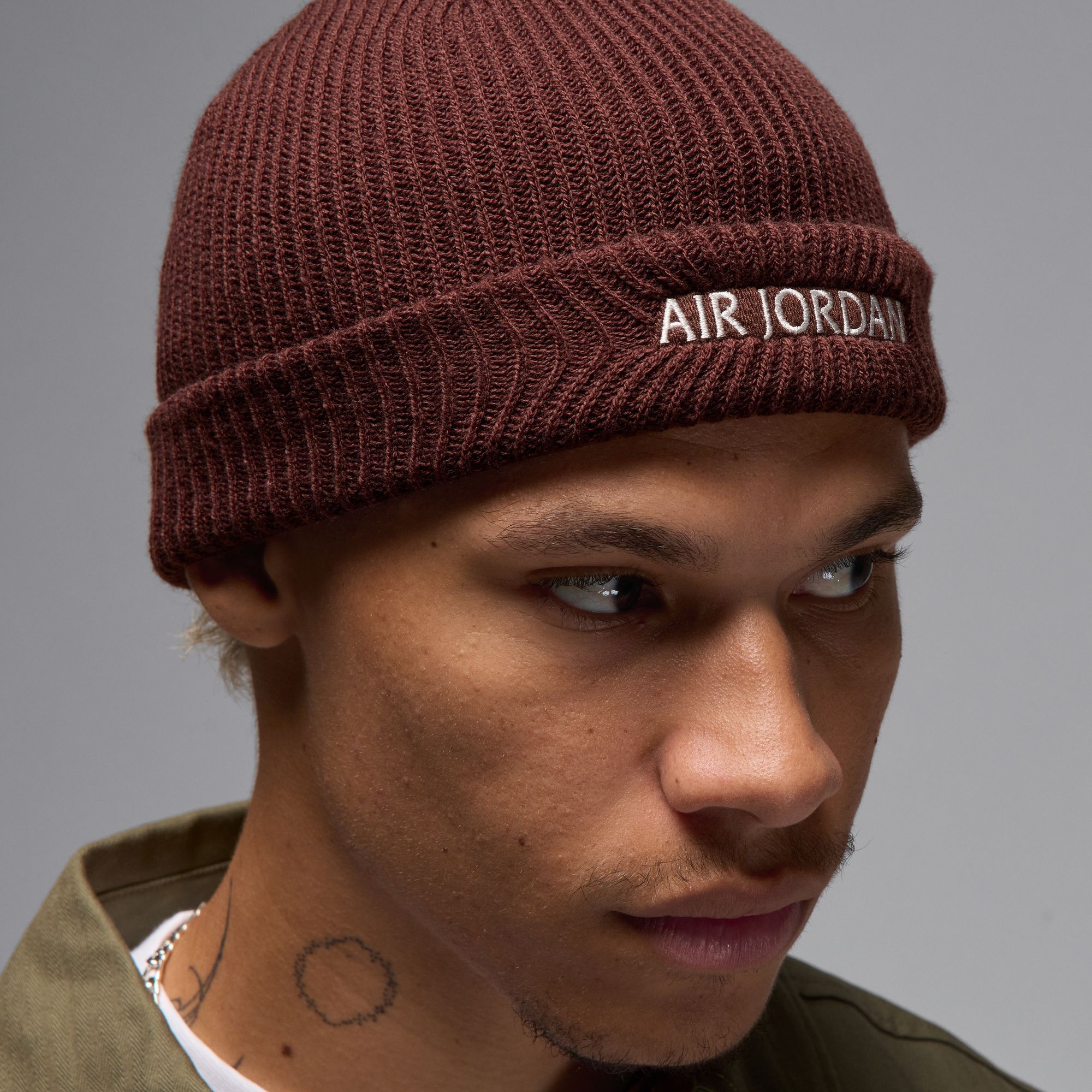 Buy Air Jordan Terra Beanie - Earth/Sail | Nike UAE Official