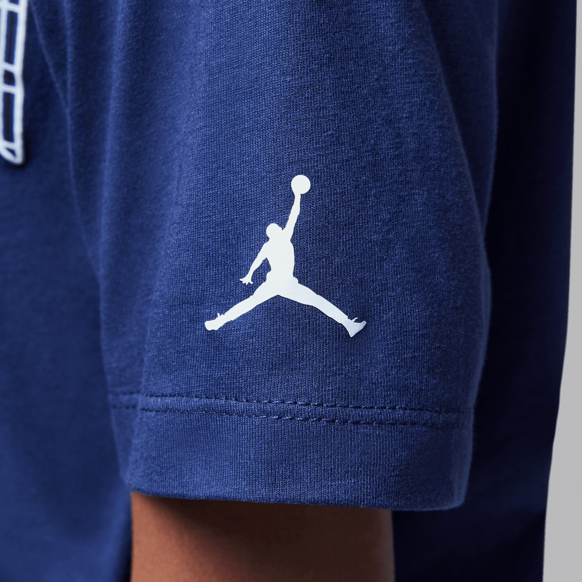 Buy Jordan Big Kids' Plaid Logo T-Shirt - Midnight Navy @ Nike UAE