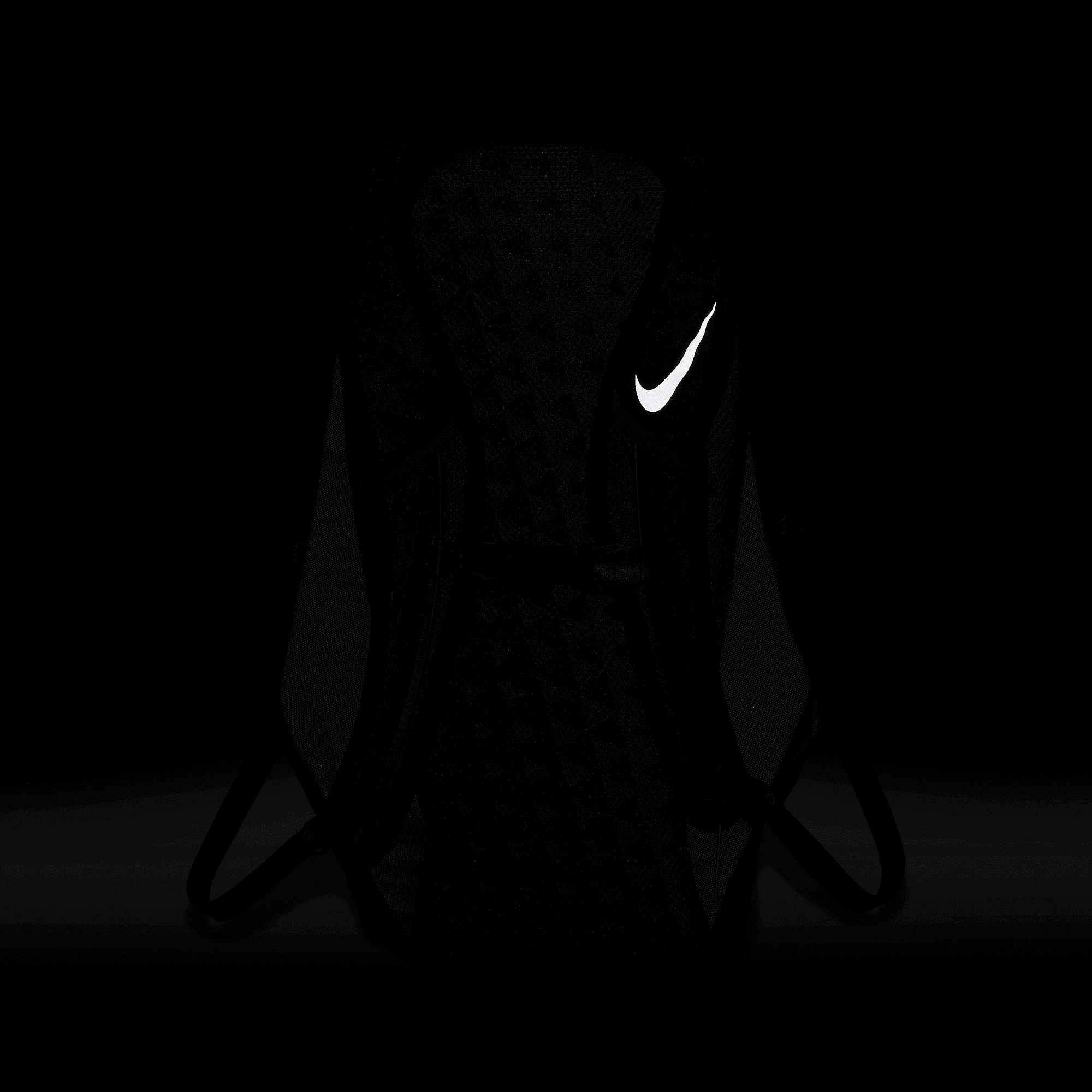 Buy Nike Run Backpack - Black/Anthracite/Silver @ Nike UAE