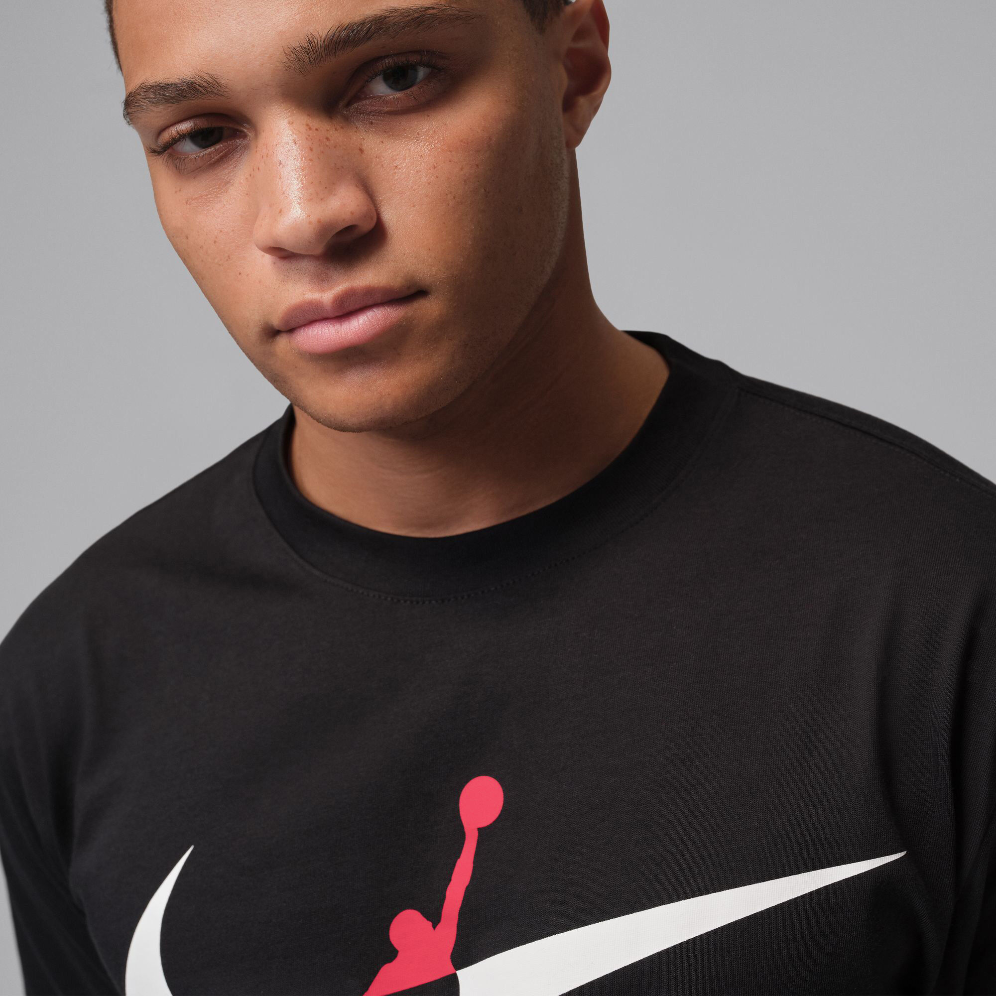 Buy Jordan Brooklyn Men's Jumpman T-Shirt - Black/White @ Nike UAE