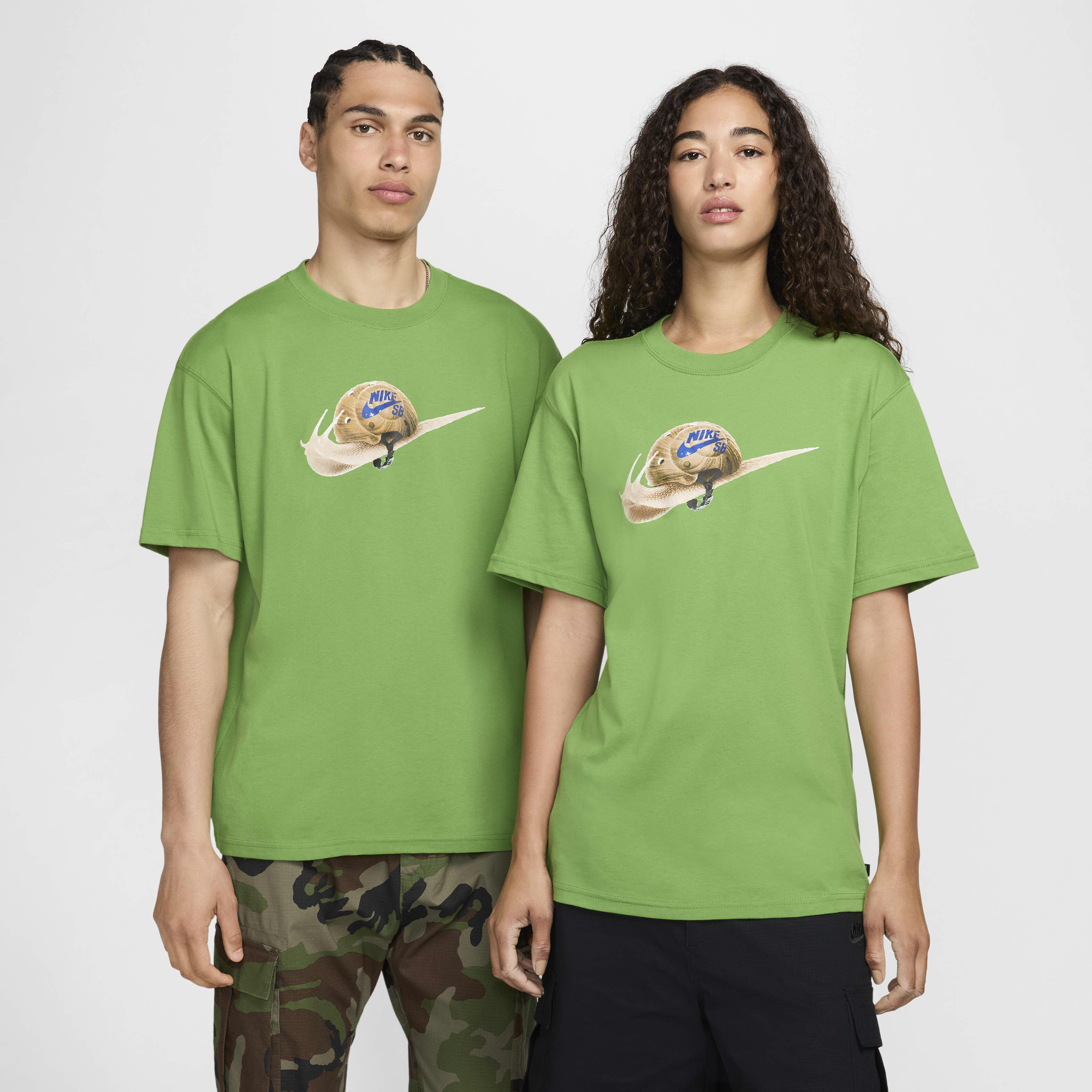 Buy Nike SB Max90 Skate T-Shirt - Chlorophyll | Nike UAE Official