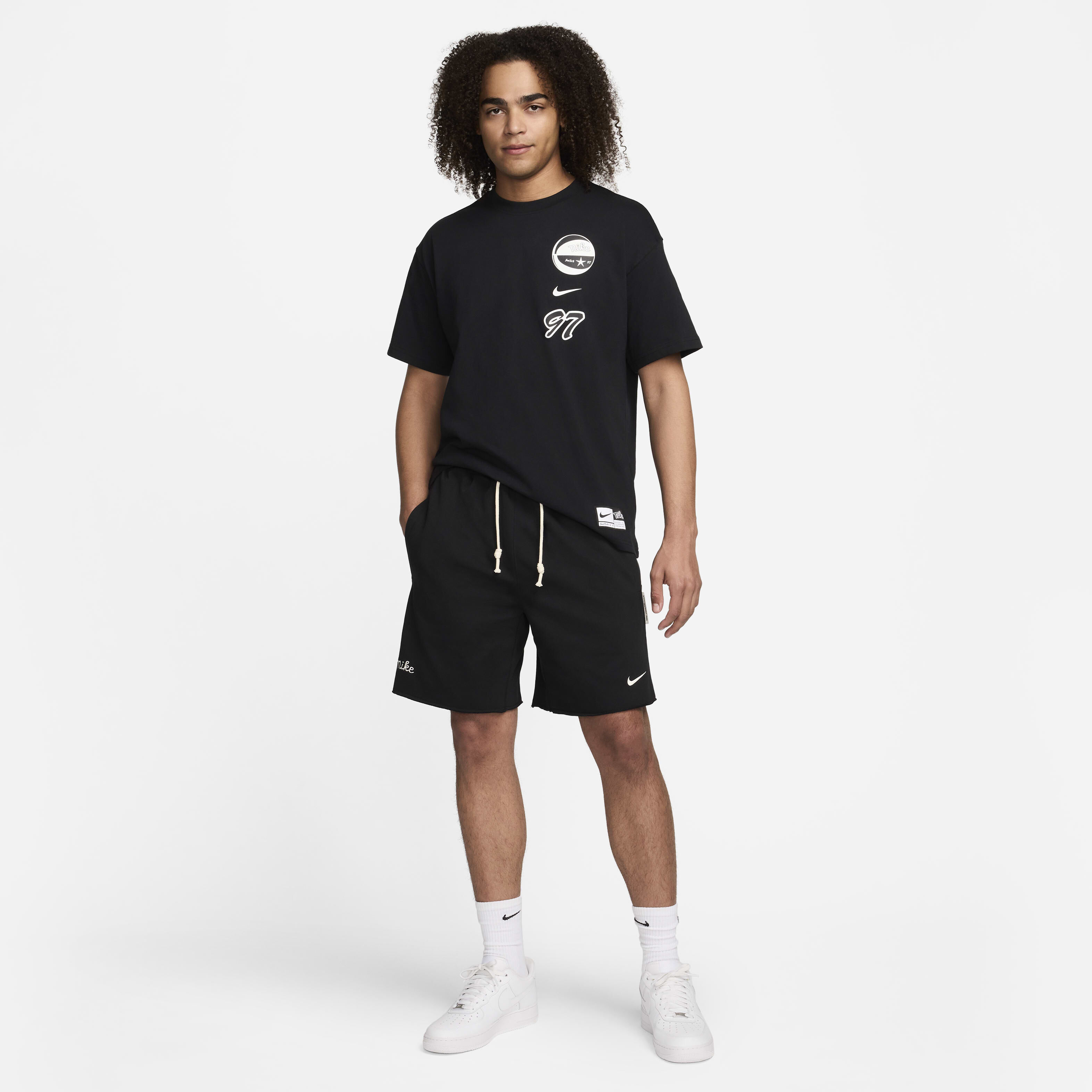 Buy Nike Standard Issue Men's Dri-FIT 20cm (approx.) Basketball Shorts ...