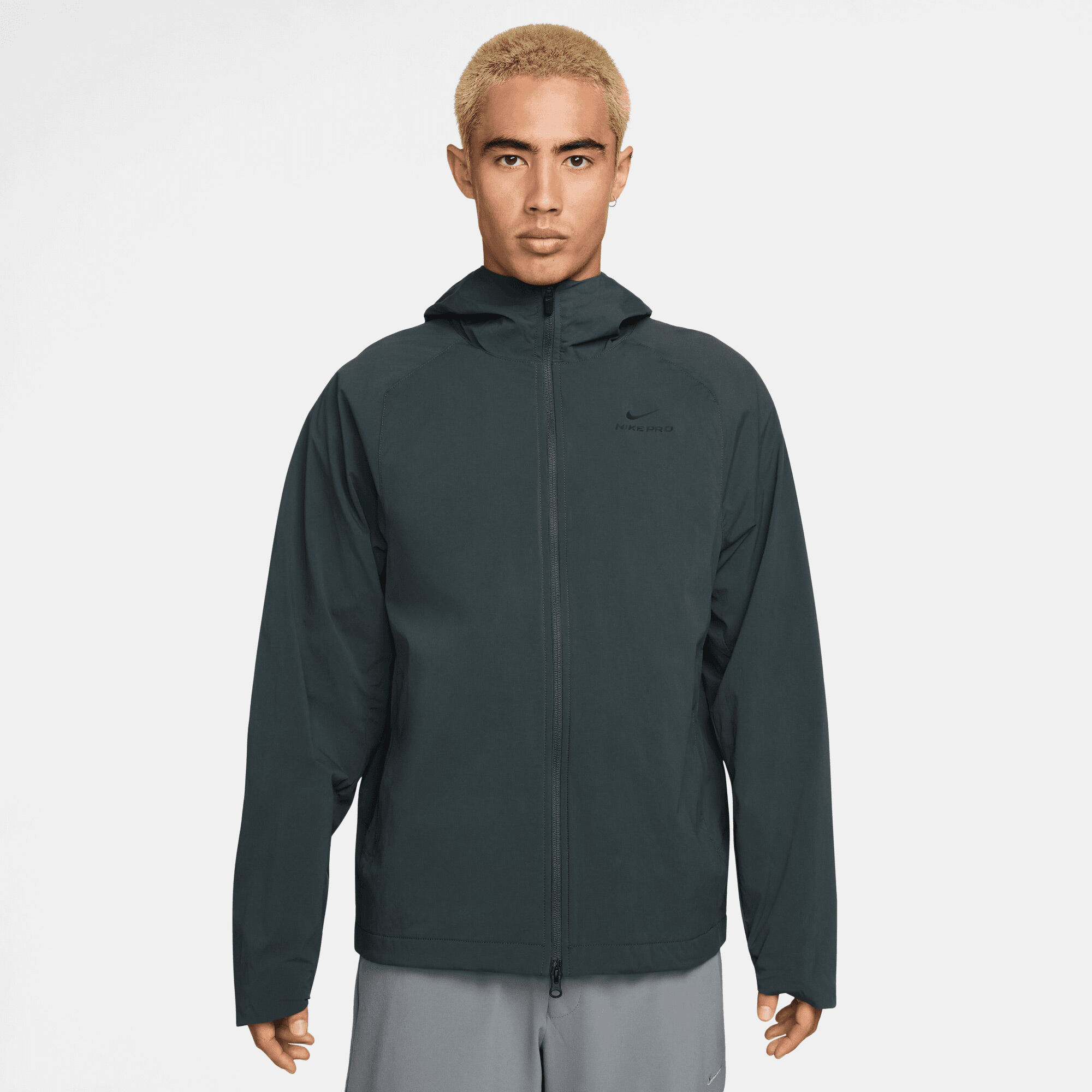 Buy Nike Pro Octa Men's Therma-FIT ADV Jacket - Seaweed/Black @ Nike UAE