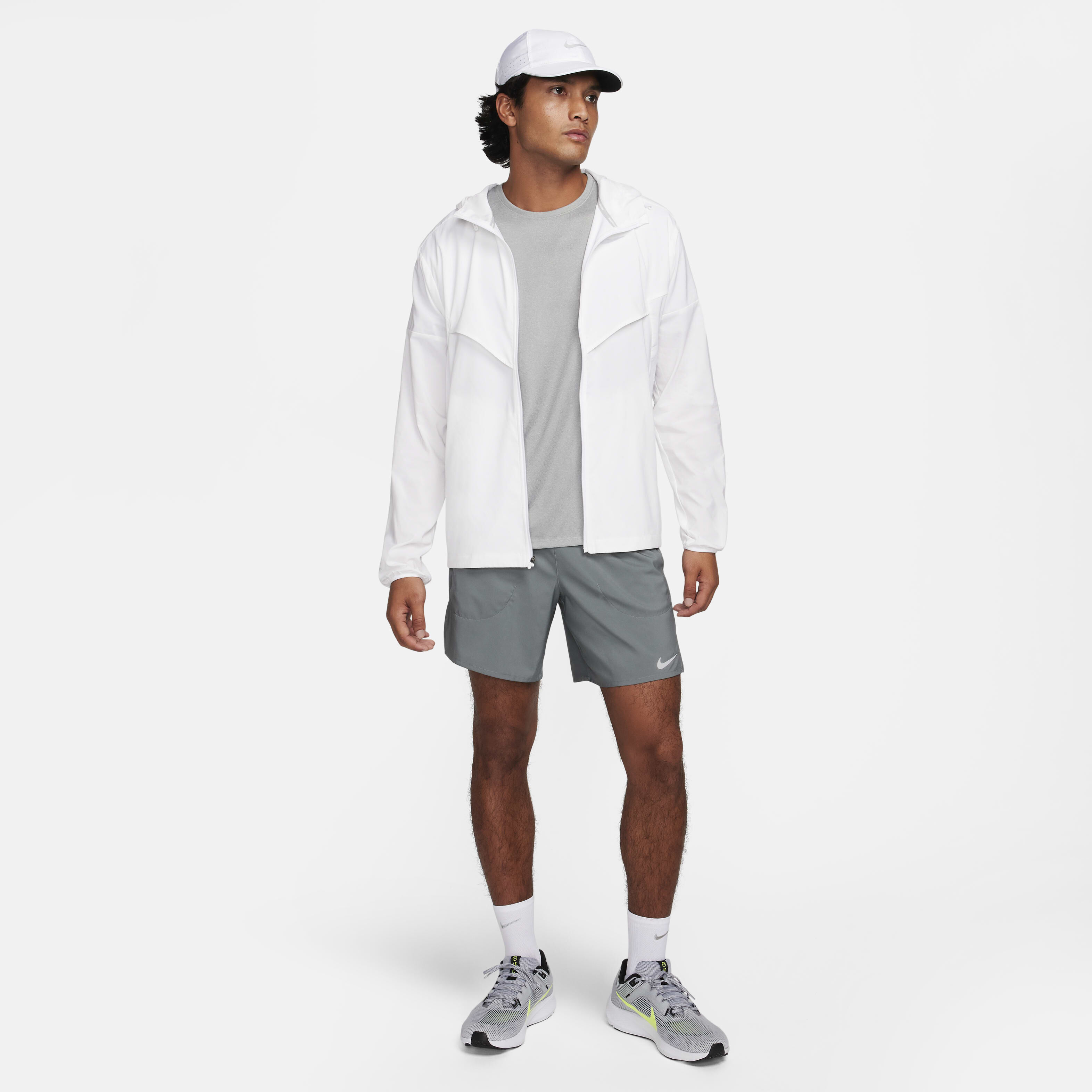 Buy Nike Windrunner Men's Repel Running Jacket - White/White | Nike UAE ...