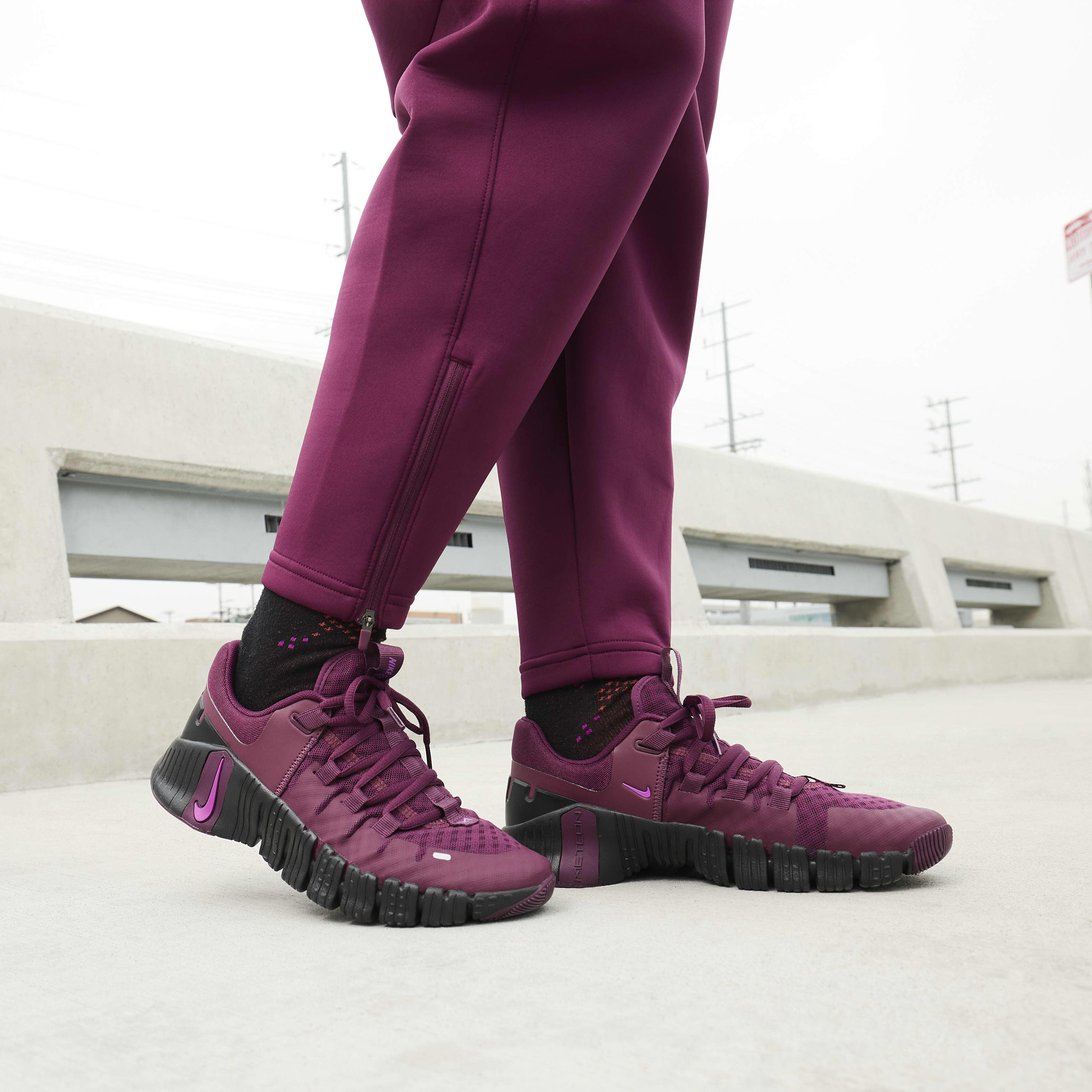 Buy Nike Free Metcon 5 Women's Workout Shoes - Bordeaux/Black/Volt ...