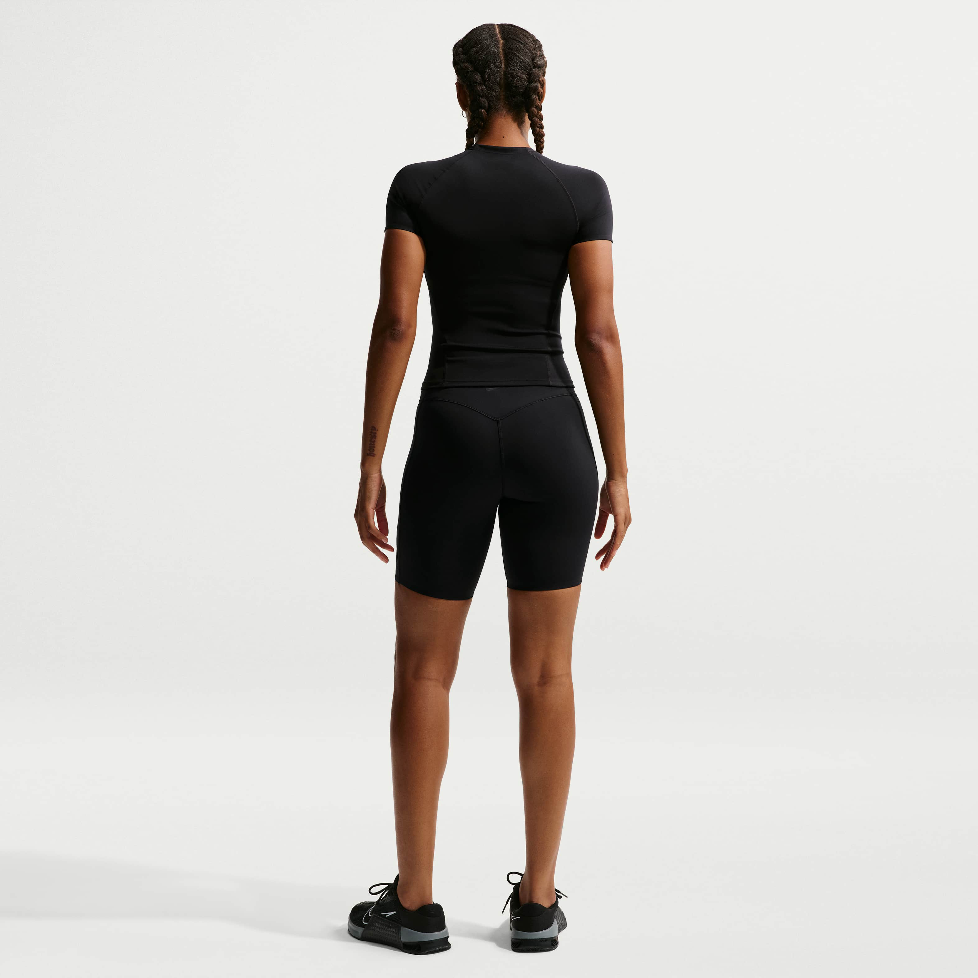 Buy Nike Universa Women's Dri-FIT Short-Sleeve Top - Black/Anthracite ...