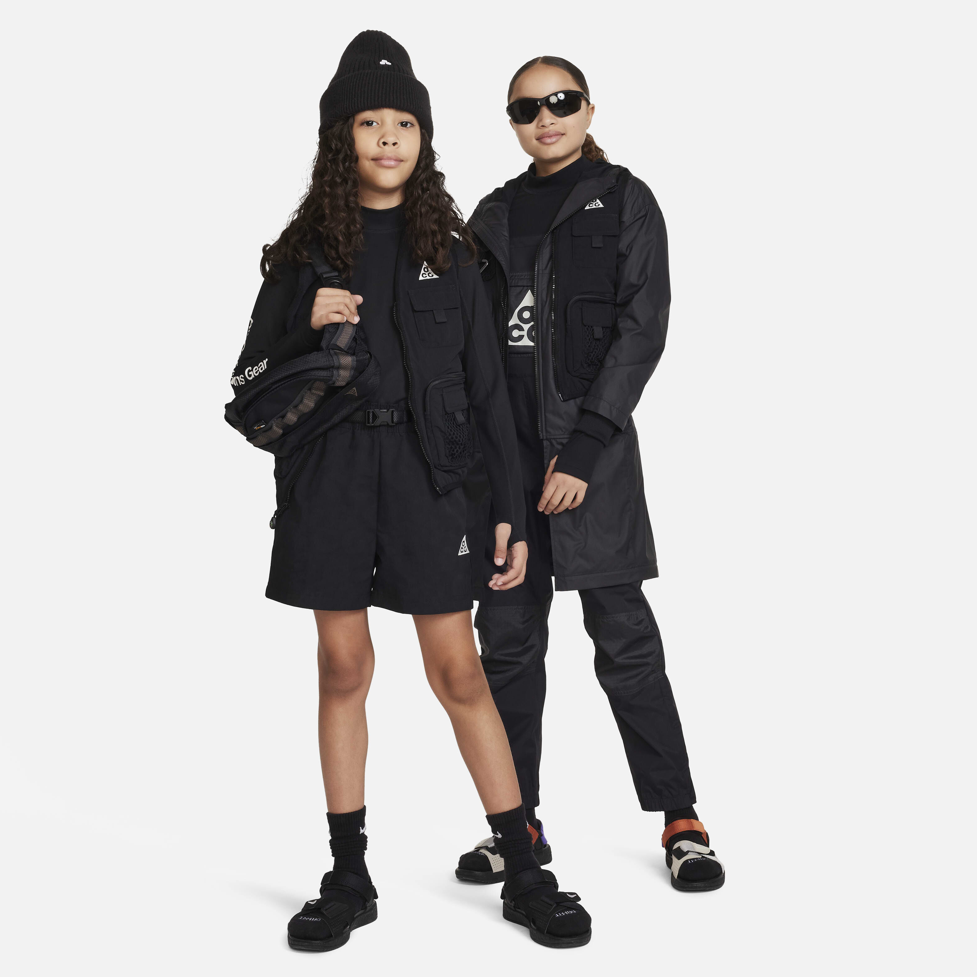 Buy Nike ACG Older Kids' Utility Gilet - Black/Black/Black/Summit White ...