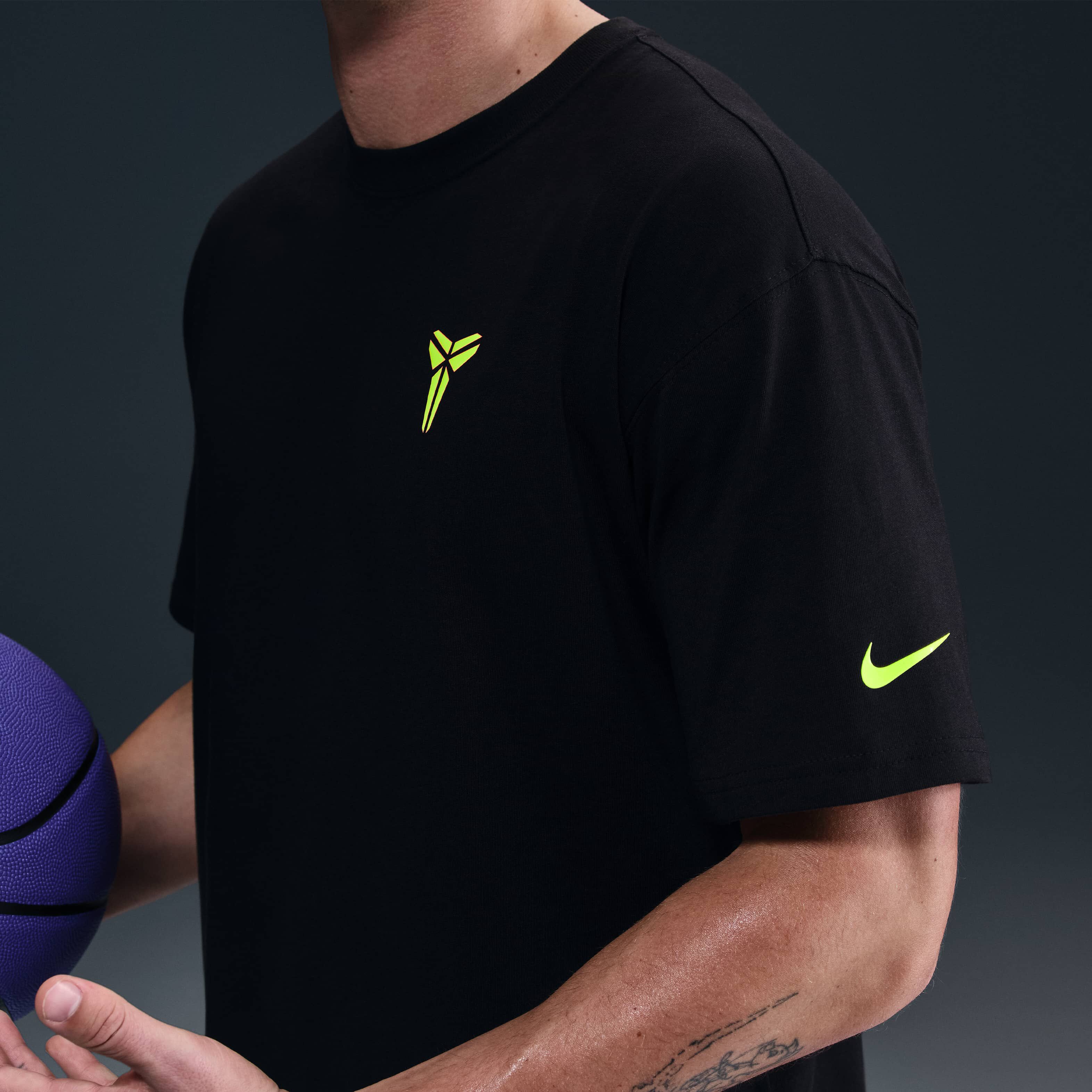 Buy Kobe Men's Basketball T-shirt - Black/Volt | Nike UAE Official
