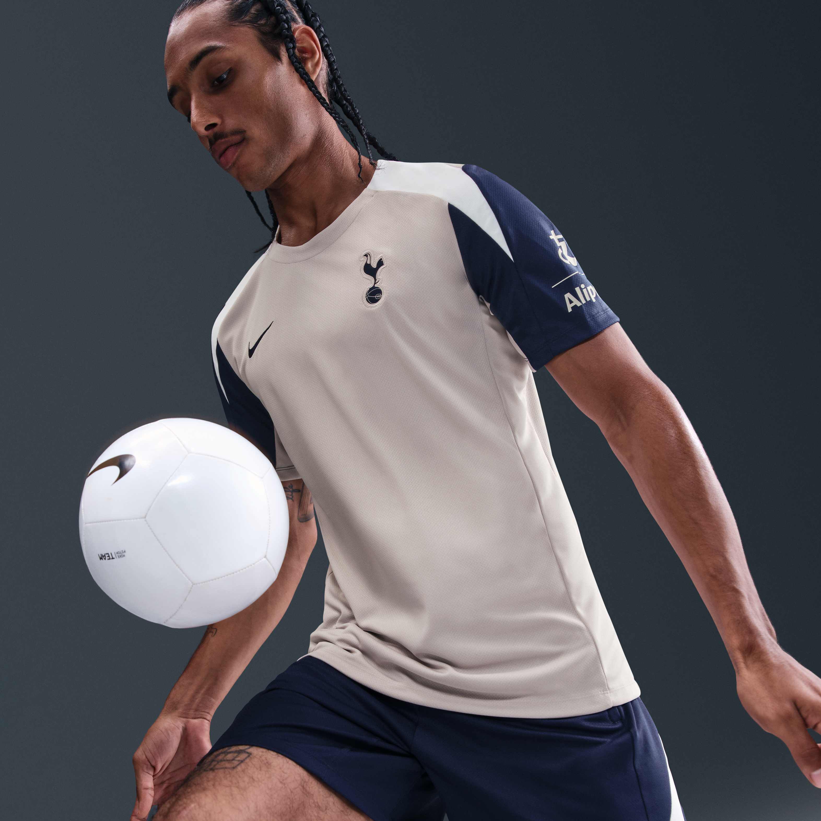 Buy Tottenham Hotspur Strike Men's Nike Dri-FIT Football Short-Sleeve ...