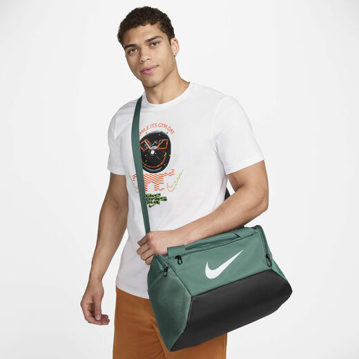 Discover Men's Backpacks: Stylish & Durable Bags | Nike UAE