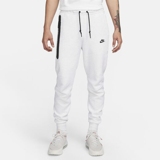 Shop Nike Tech Clothing Online @ Nike UAE