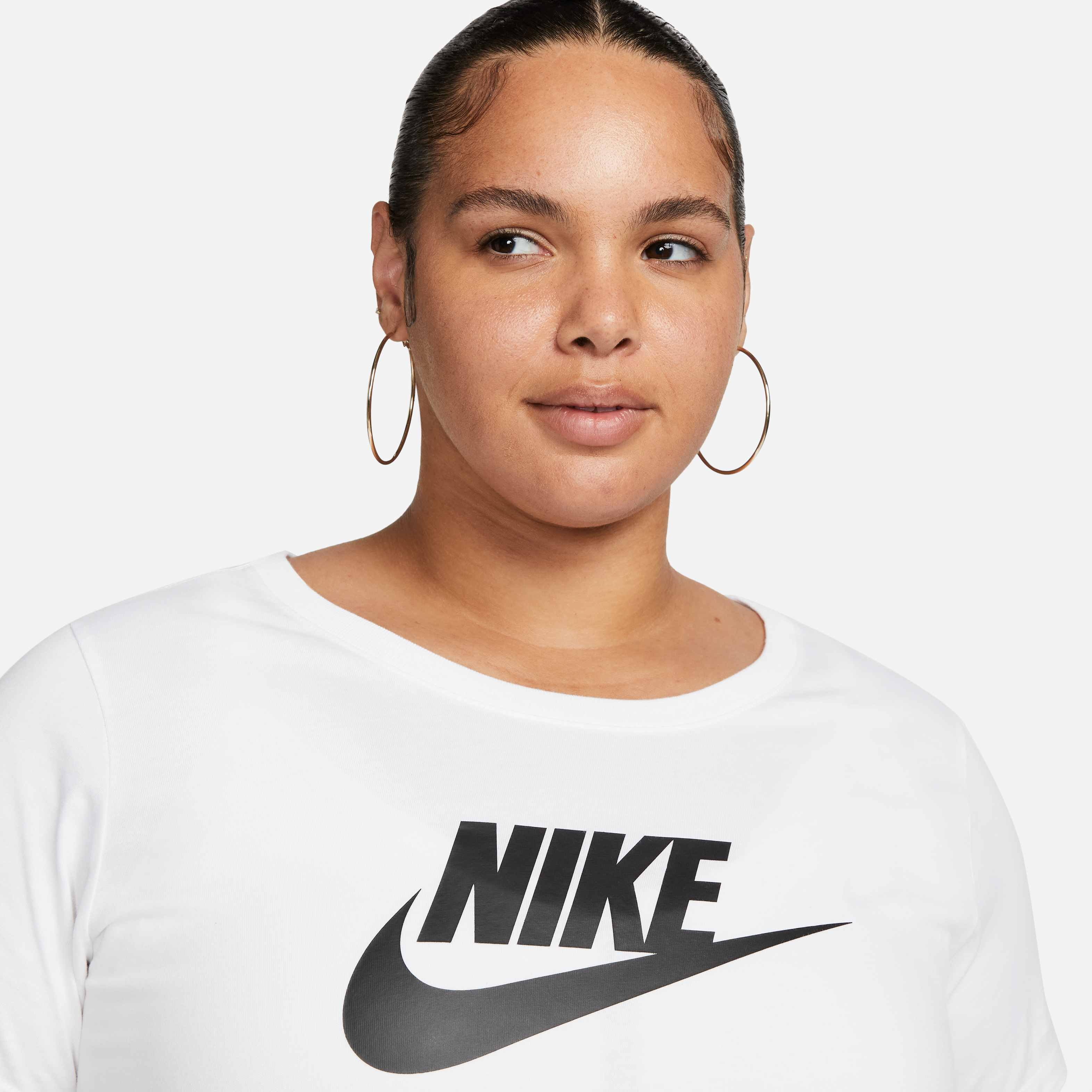 Buy Nike Sportswear Essentials Women's Logo T-Shirt (Plus size) - White ...