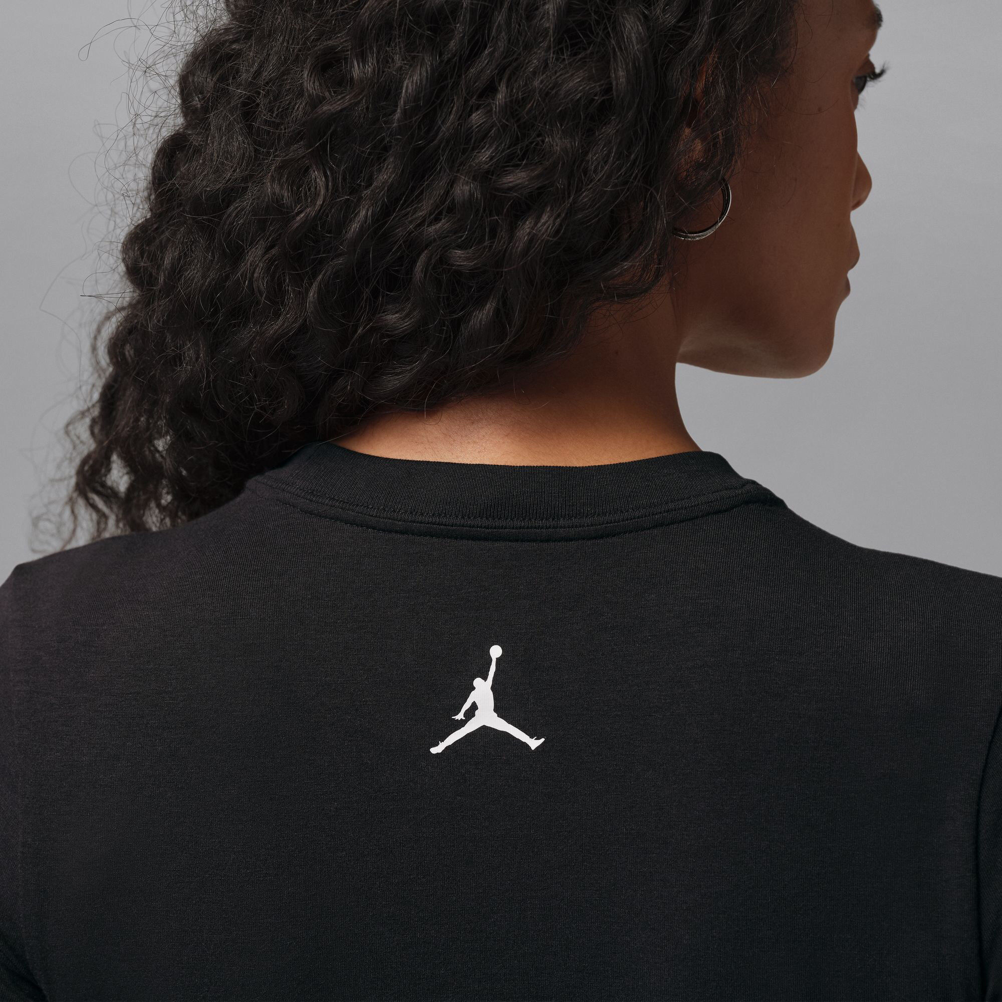 Buy Jordan Flight Women's T-Shirt - Black/White @ Nike UAE