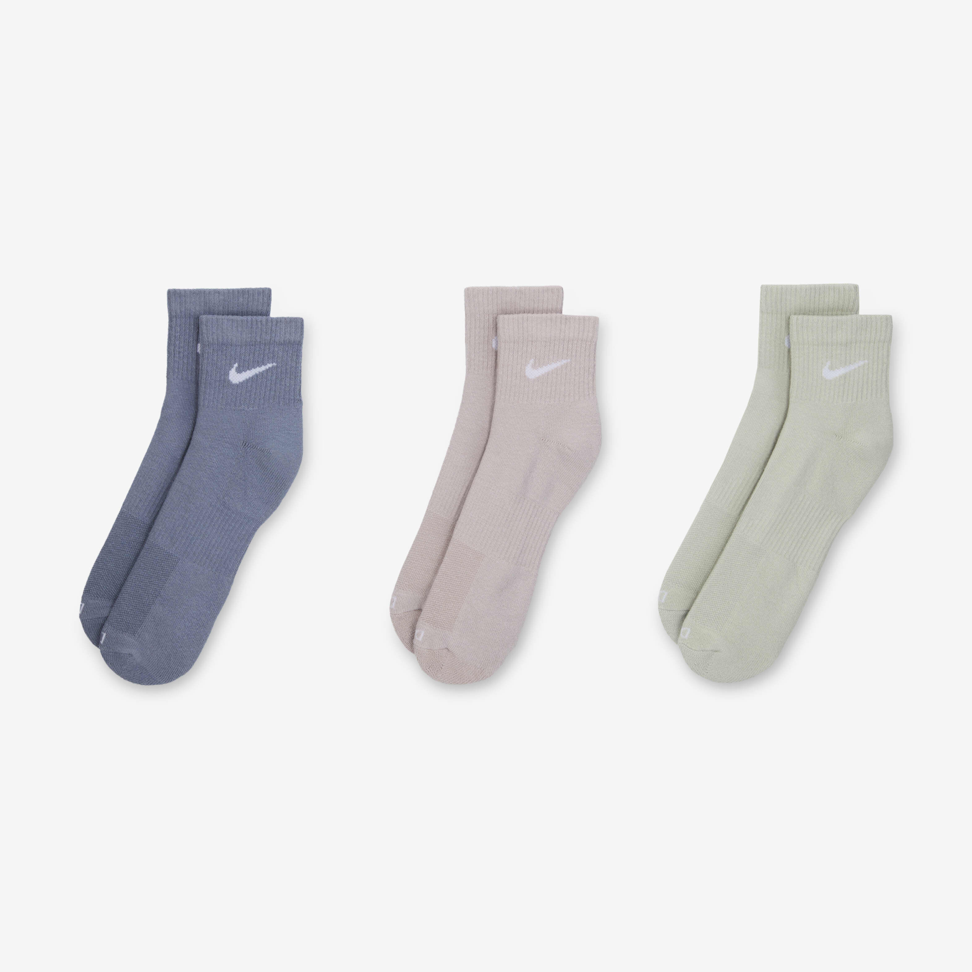 Buy Nike Everyday Plus Cushioned Training Ankle Socks (3 Pairs) - Multi ...