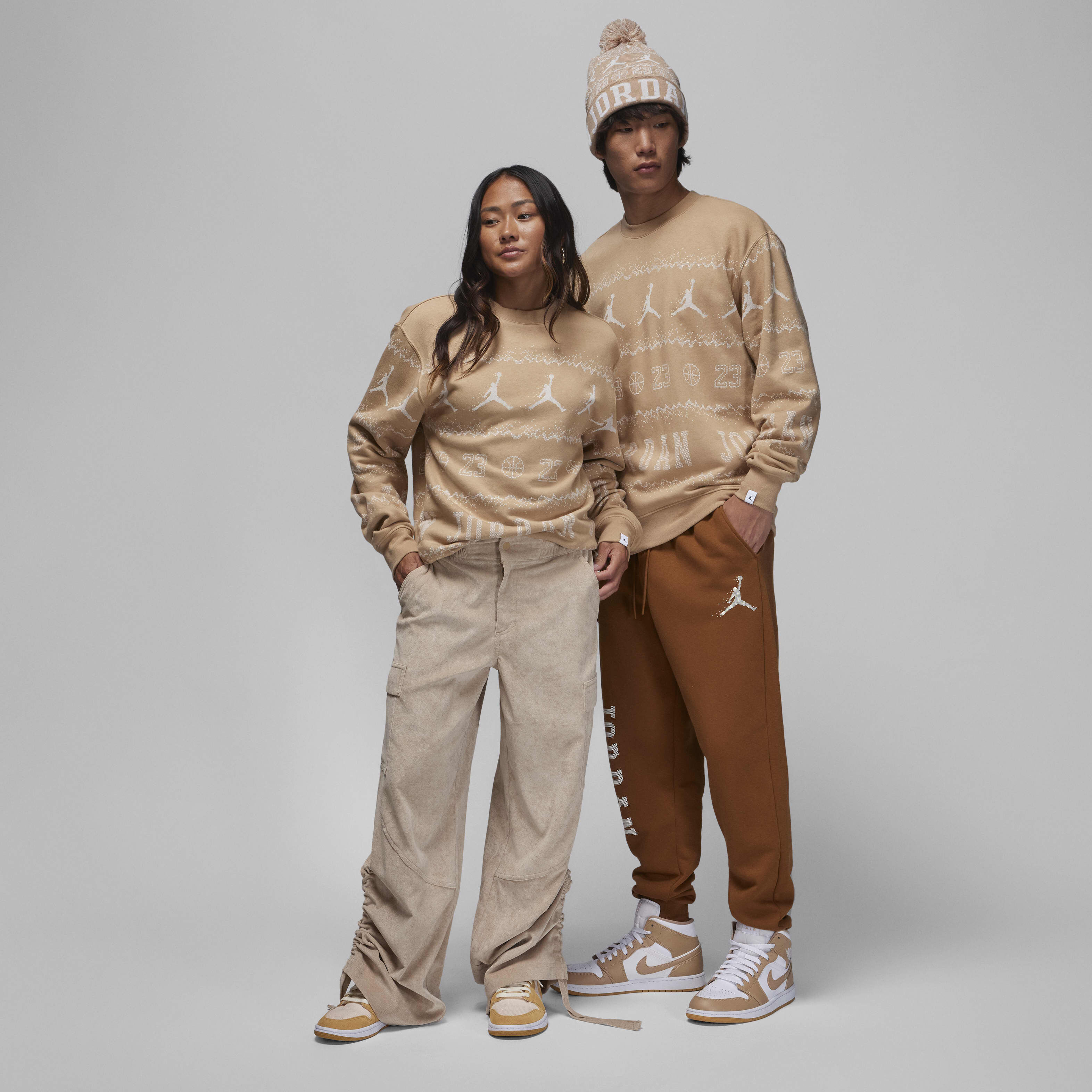 Buy Jordan Essentials Festive Fleece Crew - Hemp @ Nike UAE