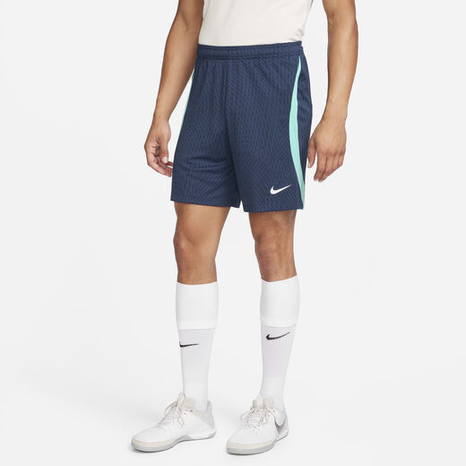 Browse Nike Football Gear & Apparel: Top Collection | Nike UAE