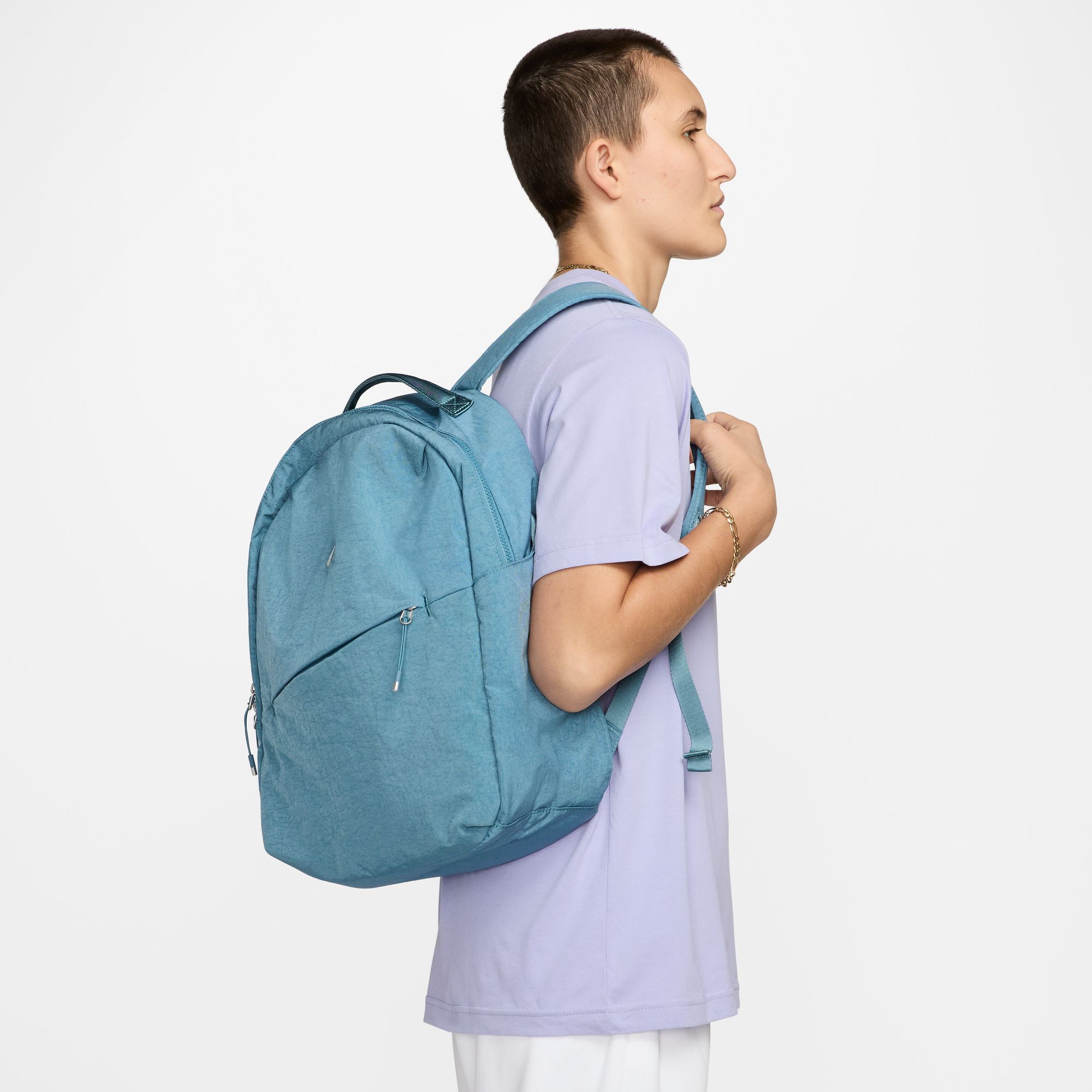 Discover Men's Backpacks: Stylish & Durable Bags | Nike UAE