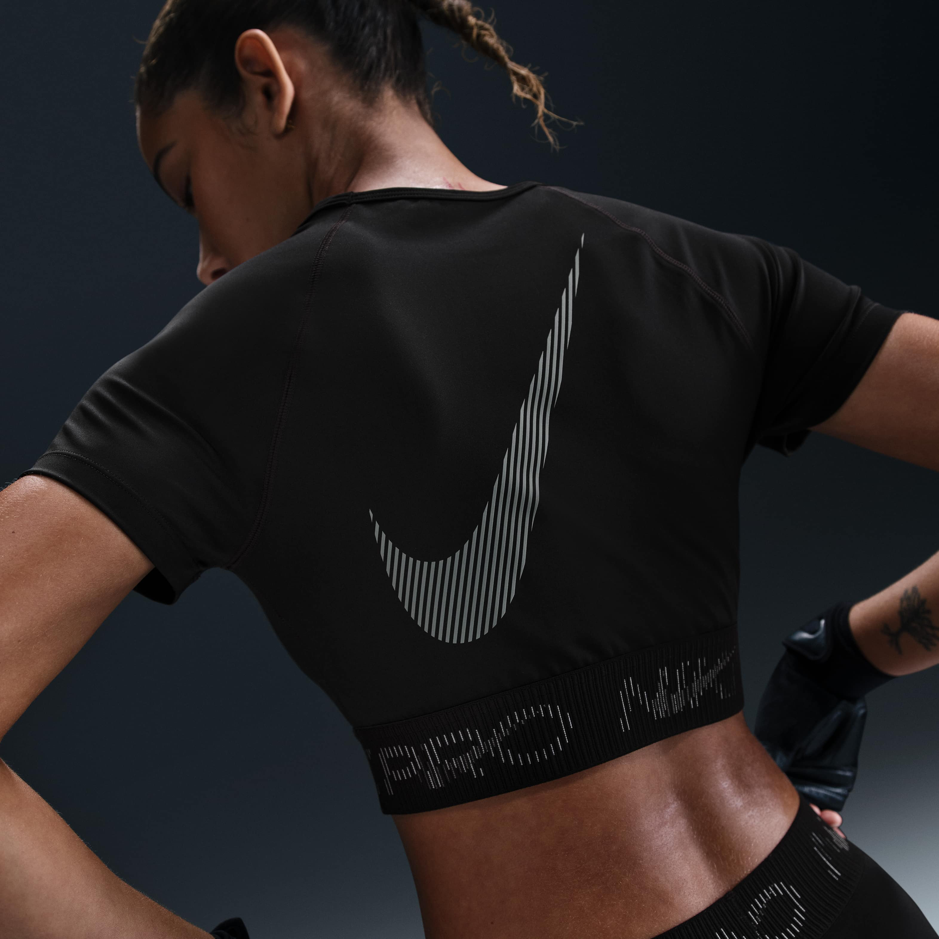 Buy Nike Pro Women's Dri-FIT Short-Sleeve Cropped Graphic Top - Black ...