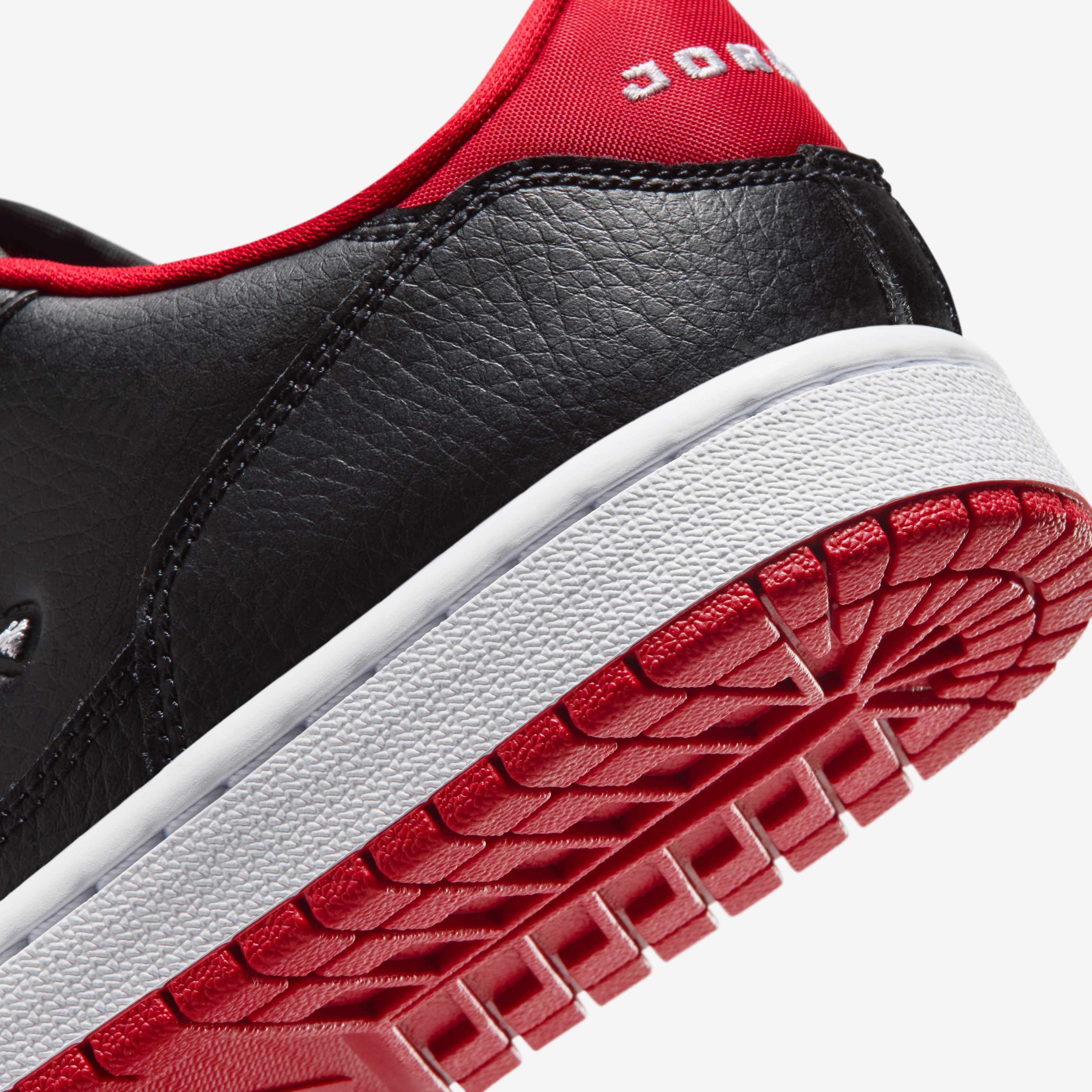 Buy Jordan Court Connect Low Older Kids' Shoes - Black/Gym Red/White ...