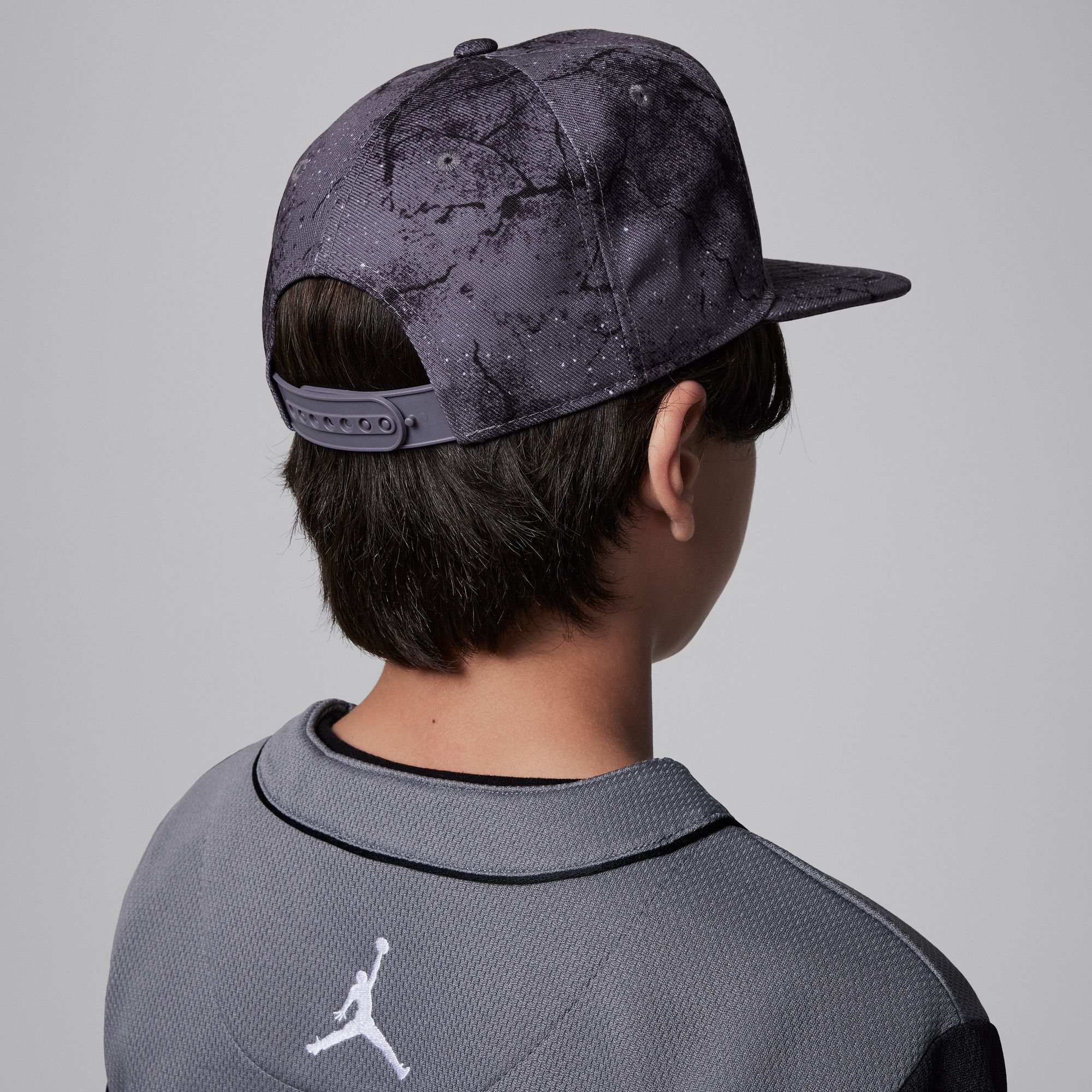 Buy Jordan Jersey Flat Brim Cap Big Kids' Hat - Cement Grey | Nike UAE ...