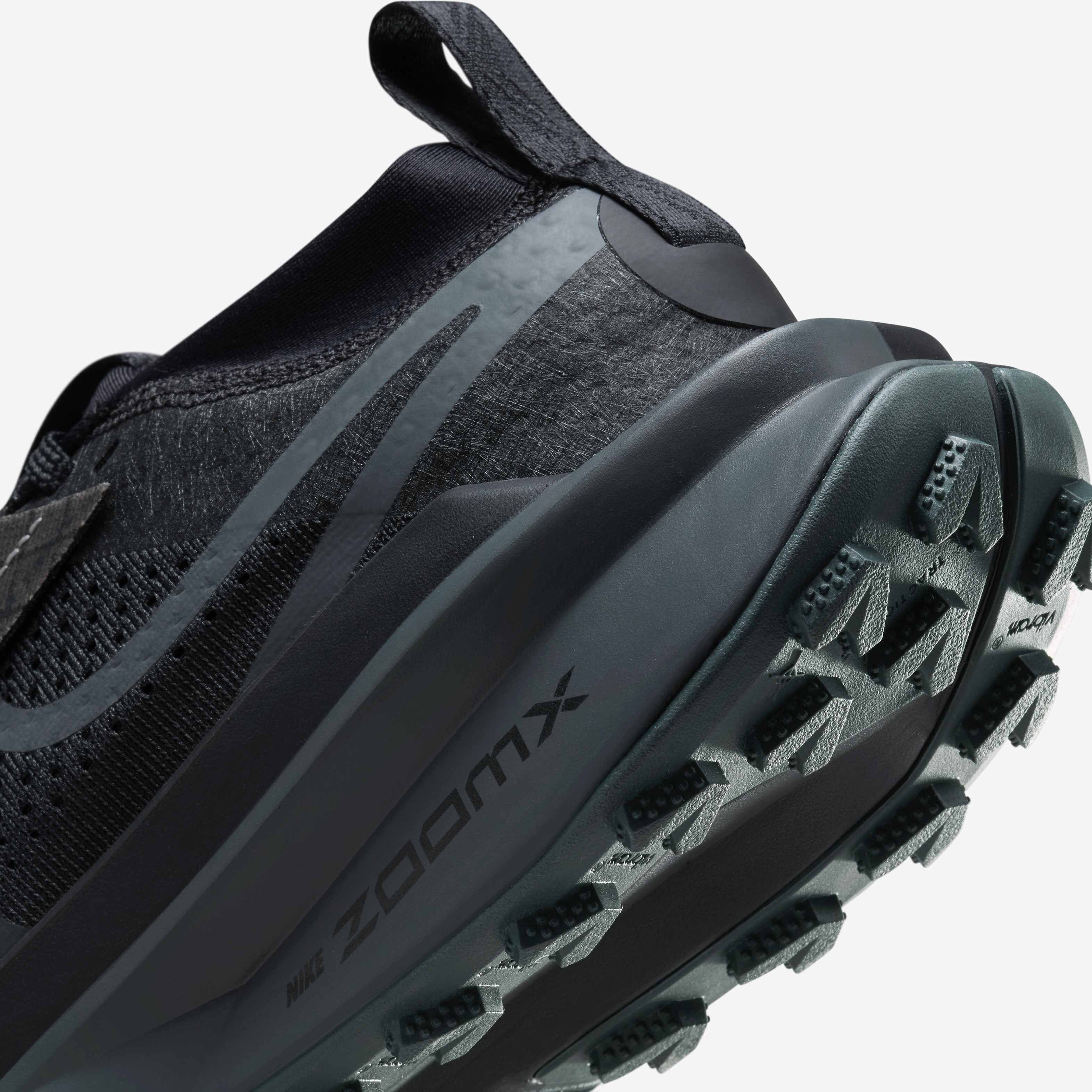 Buy Nike Zegama 2 Women's Trail-Running Shoes - Black/Metallic Platinum ...