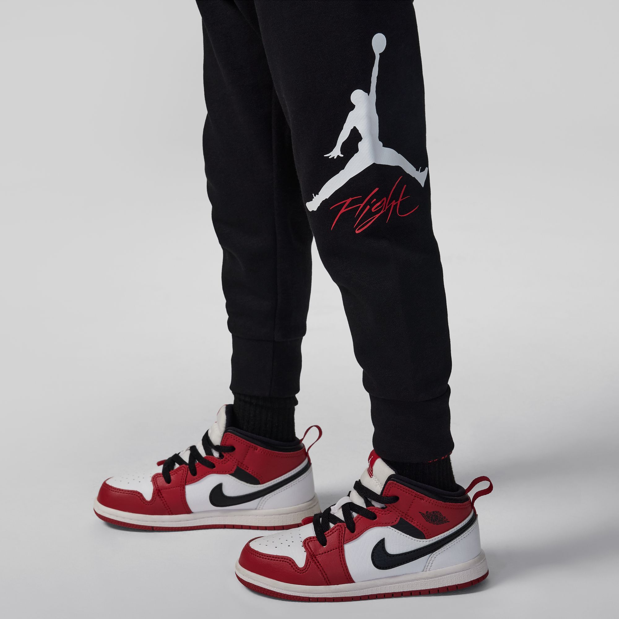 Buy Jordan Jumpman Flight Toddler 2-Piece Hoodie Set - Black | Nike UAE ...