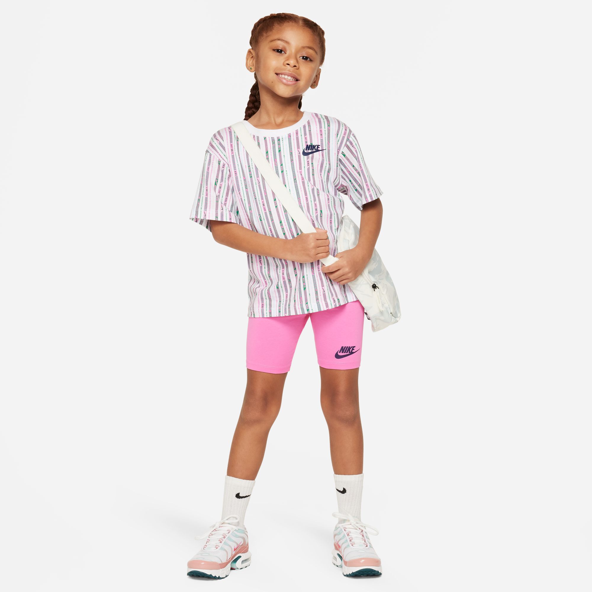 Buy Nike Happy Camper Little Kids' Bike Shorts Set - Pink | Nike UAE Official