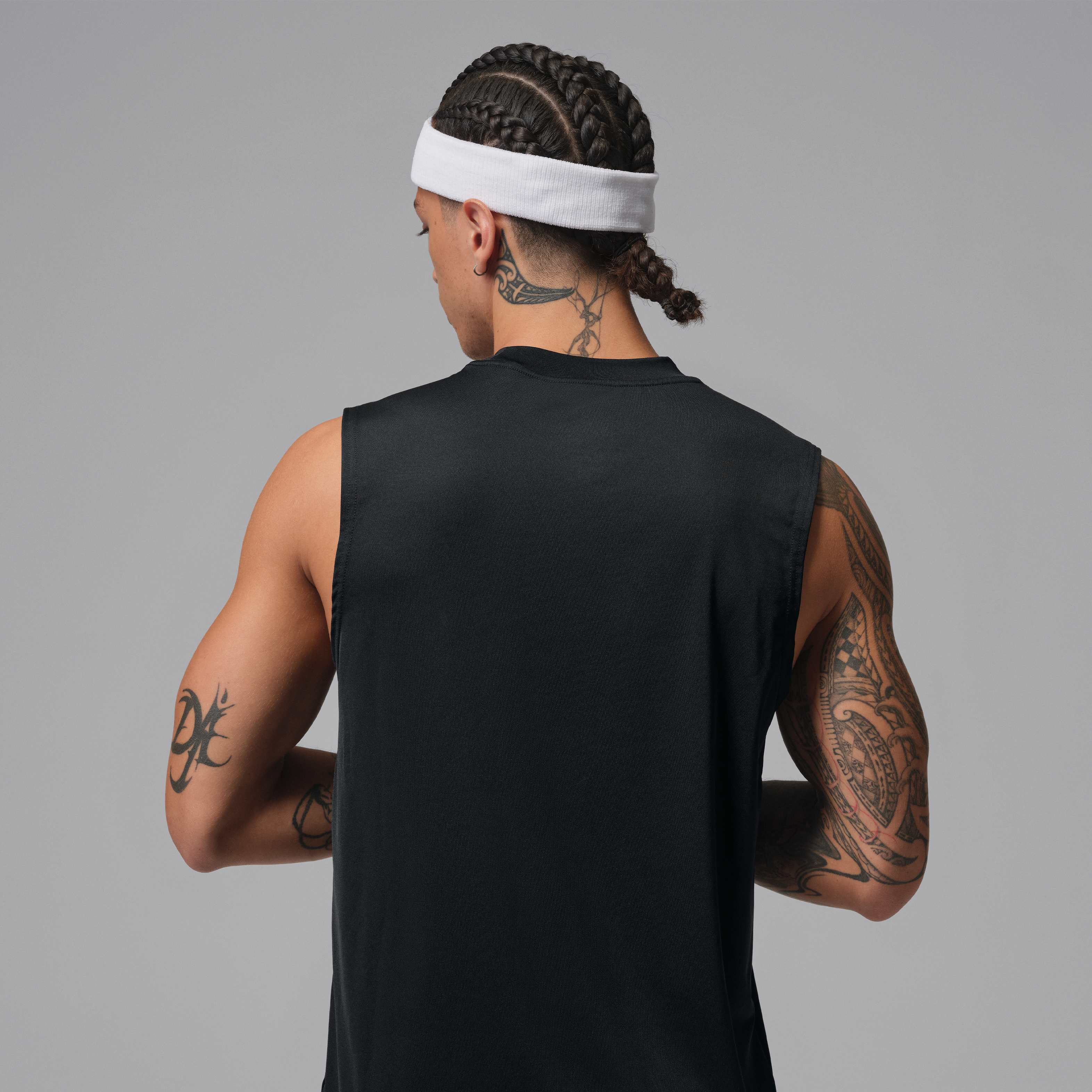 Buy Jordan Sport Essentials Men's Dri-FIT Sleeveless Top - Black @ Nike UAE