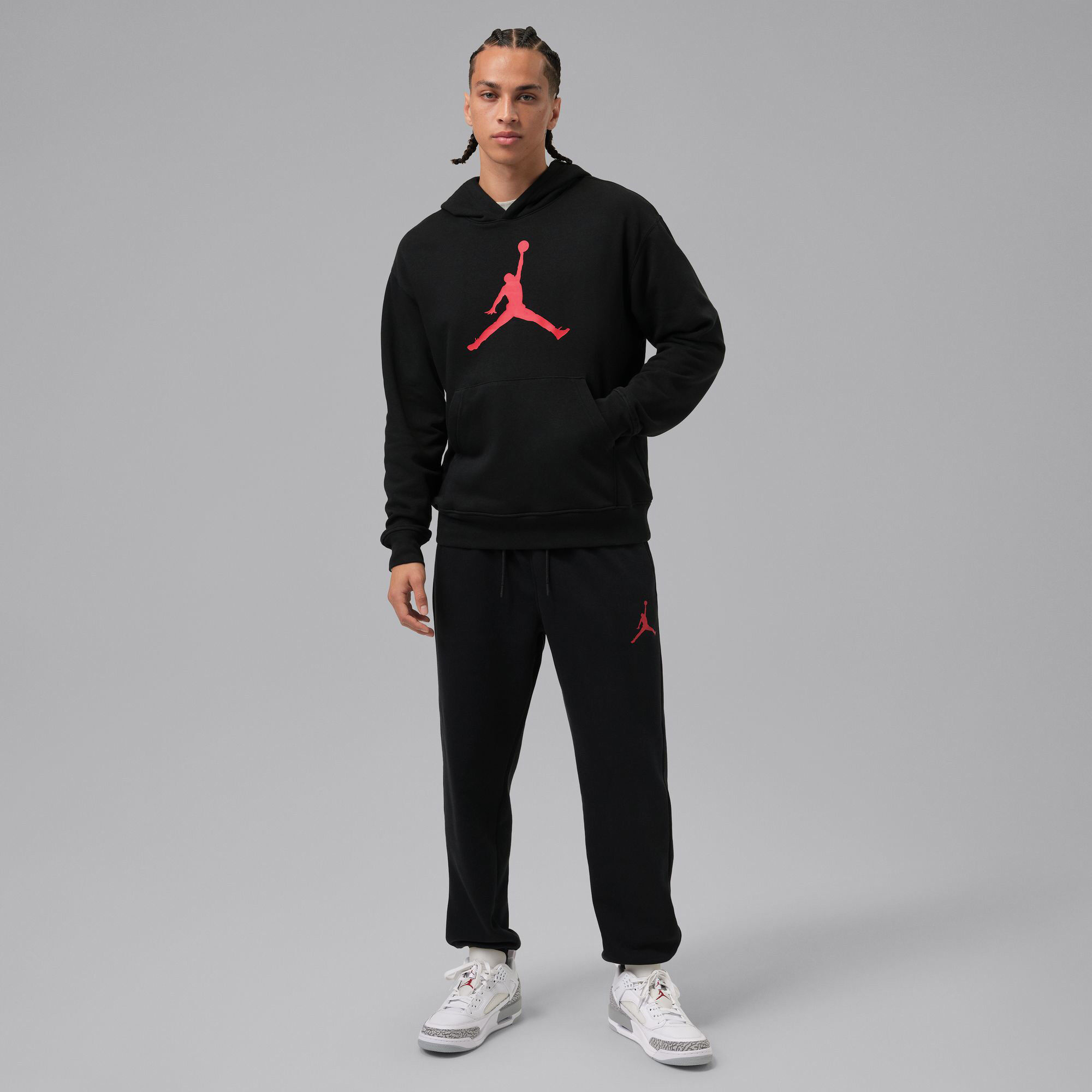 Buy Jordan Men's Fleece Pullover Hoodie - Black/Gym Red @ Nike UAE