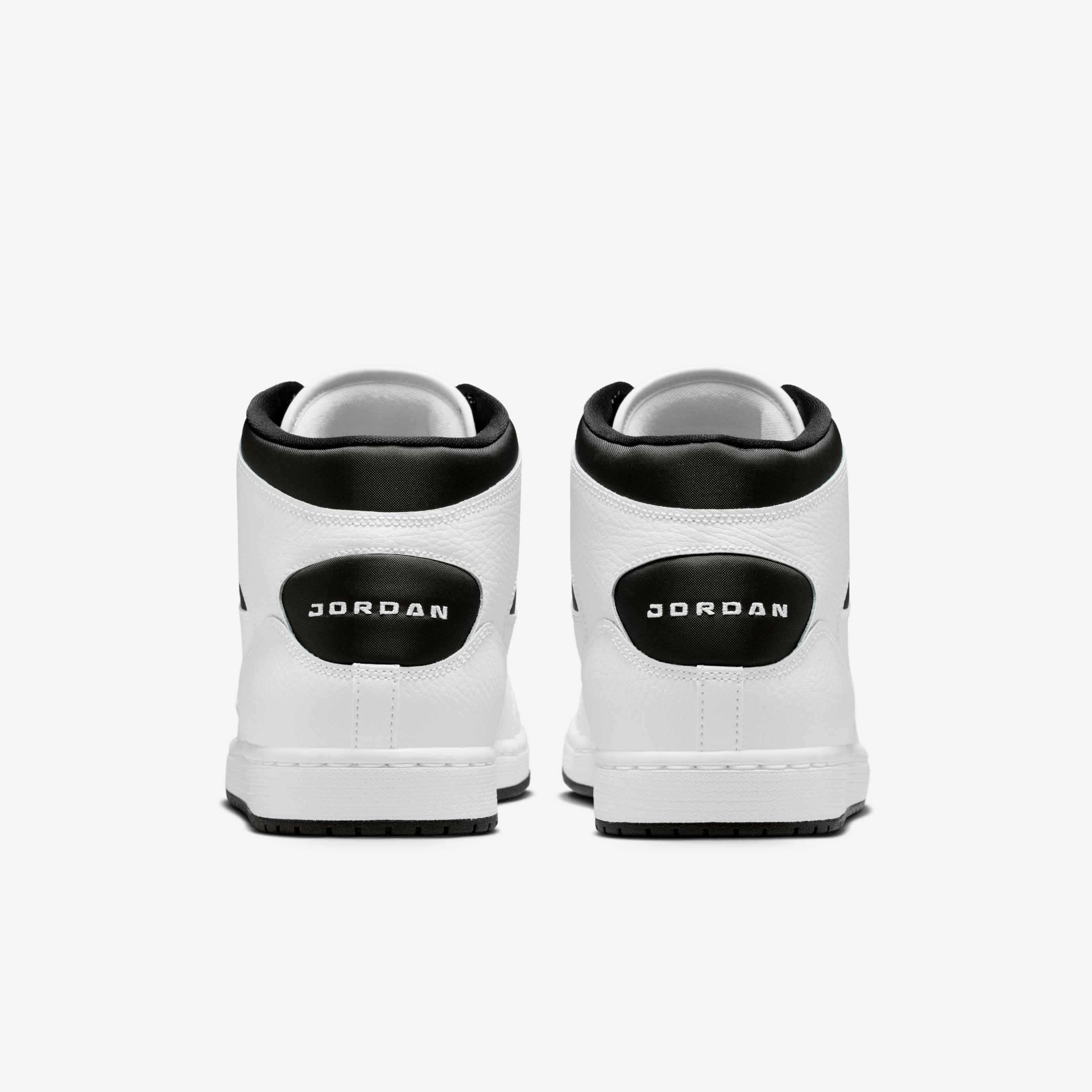 Buy Jordan Court Connect Mid Men's shoes - White/Black @ Nike UAE
