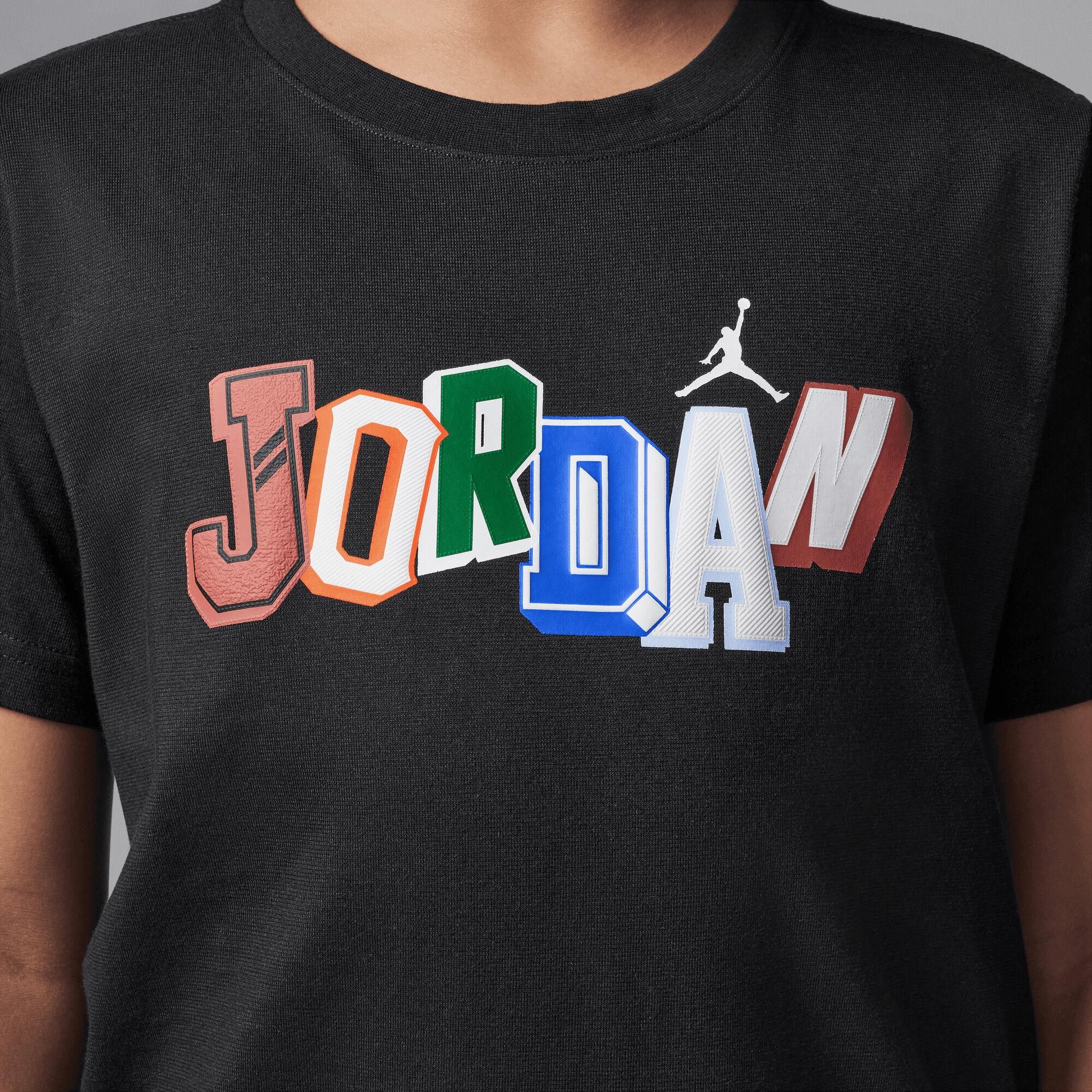 Buy Jordan Big Kids' Signature T-Shirt - Black @ Nike UAE