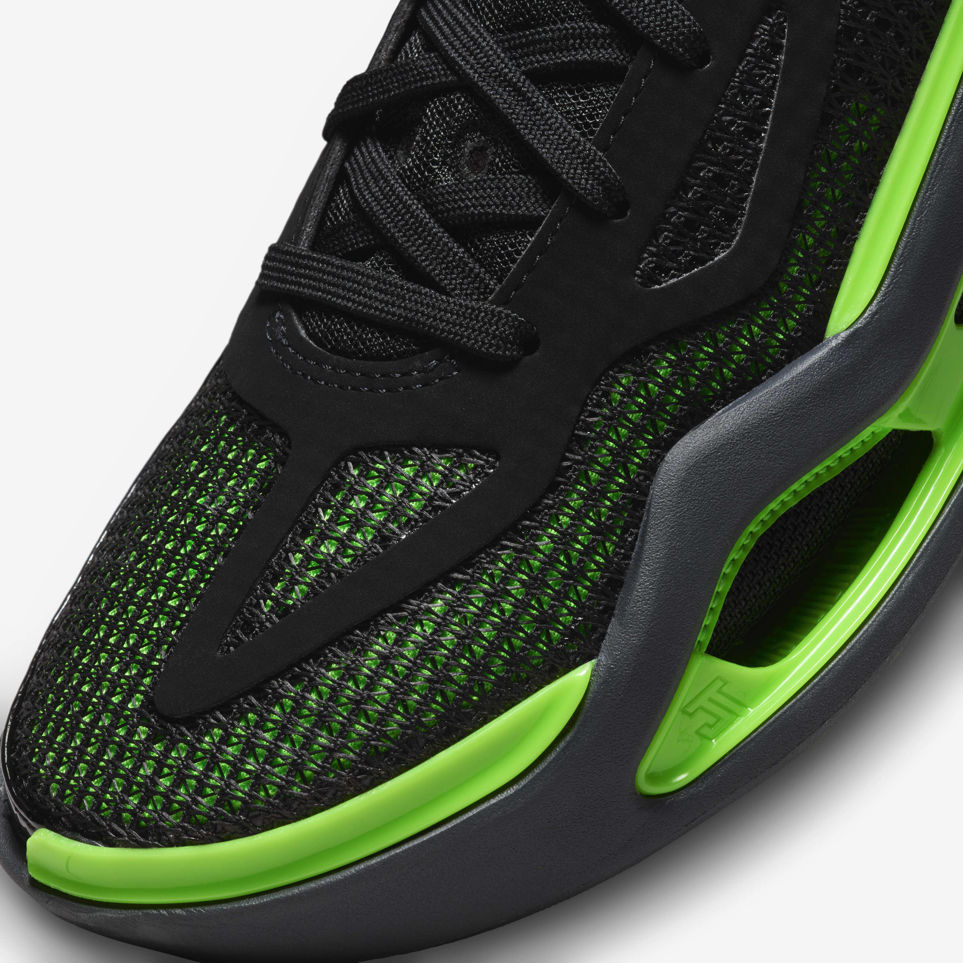 Buy Tatum 1 Basketball Shoes - Black/Anthracite/Green Strike @ Nike UAE