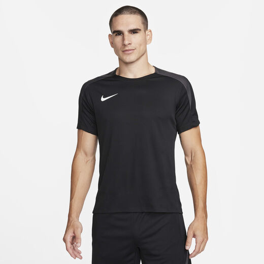 Browse Nike Football Gear & Apparel: Top Collection | Nike UAE