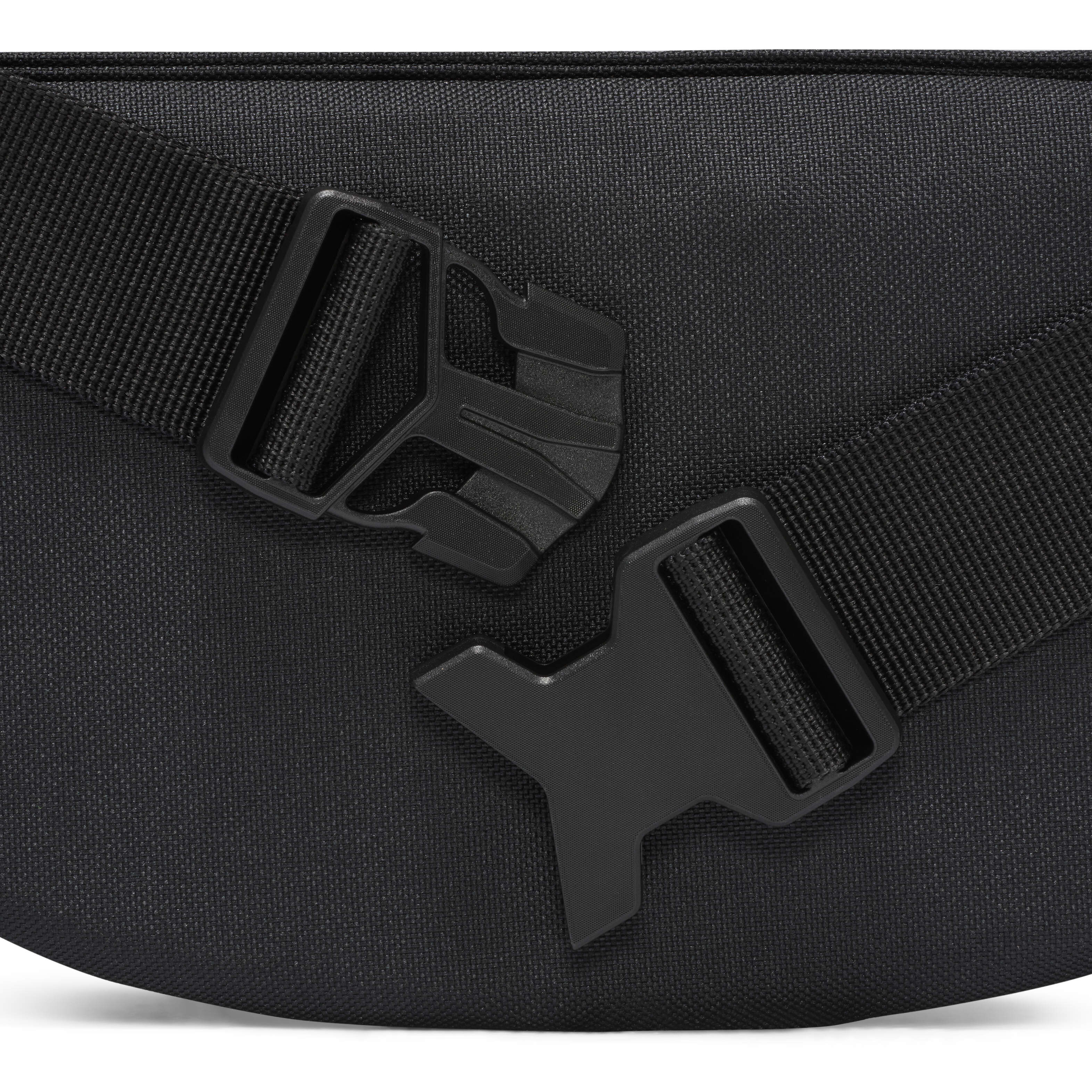 Buy Nike Heritage Hip Pack (3L) - Black/Black/Stadium Green | Nike UAE ...