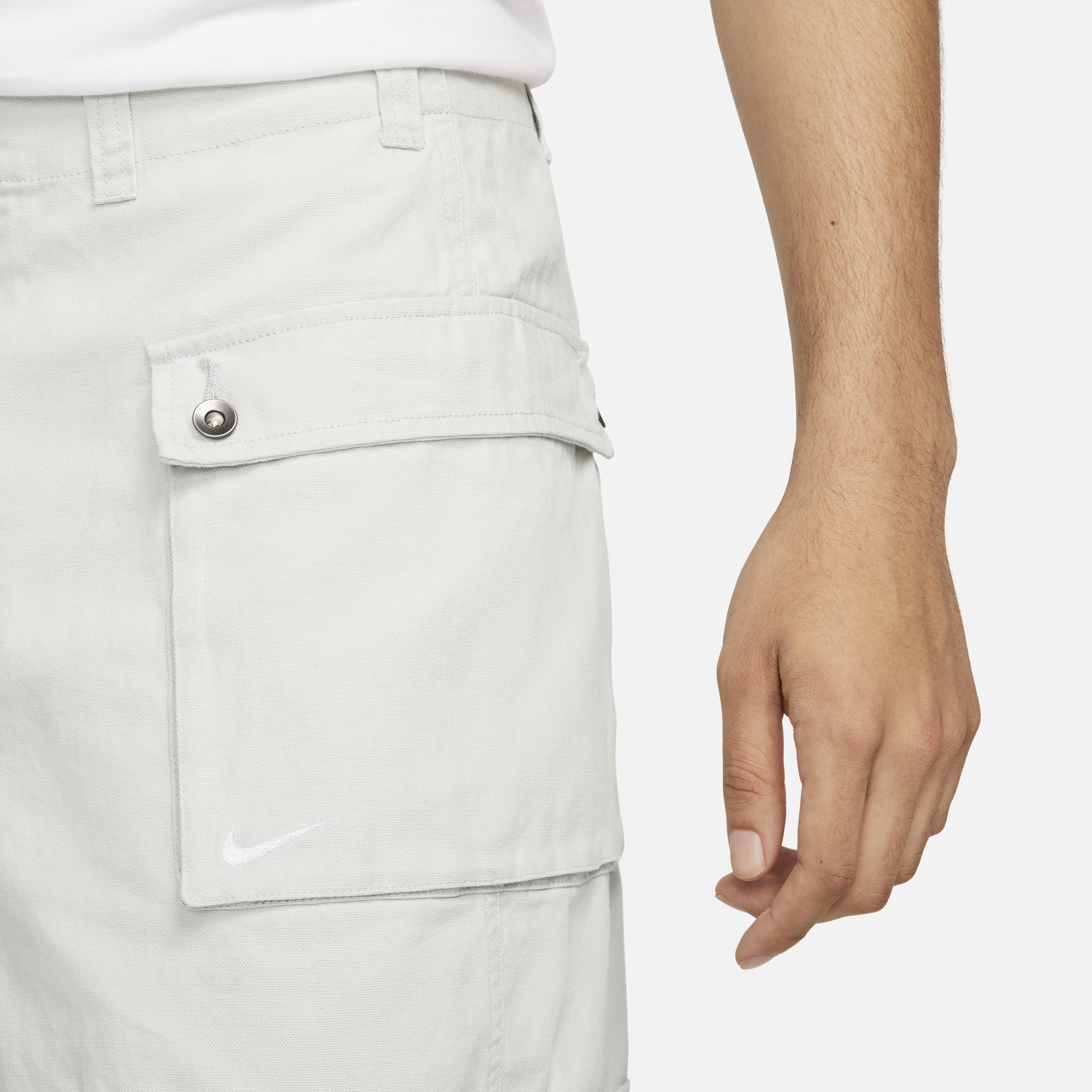 Shop Life Men's Woven P44 Cargo Shorts | Nike UAE