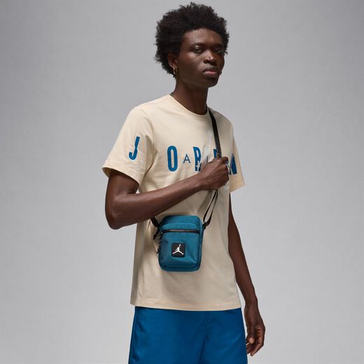 Discover Men's Backpacks: Stylish & Durable Bags | Nike UAE