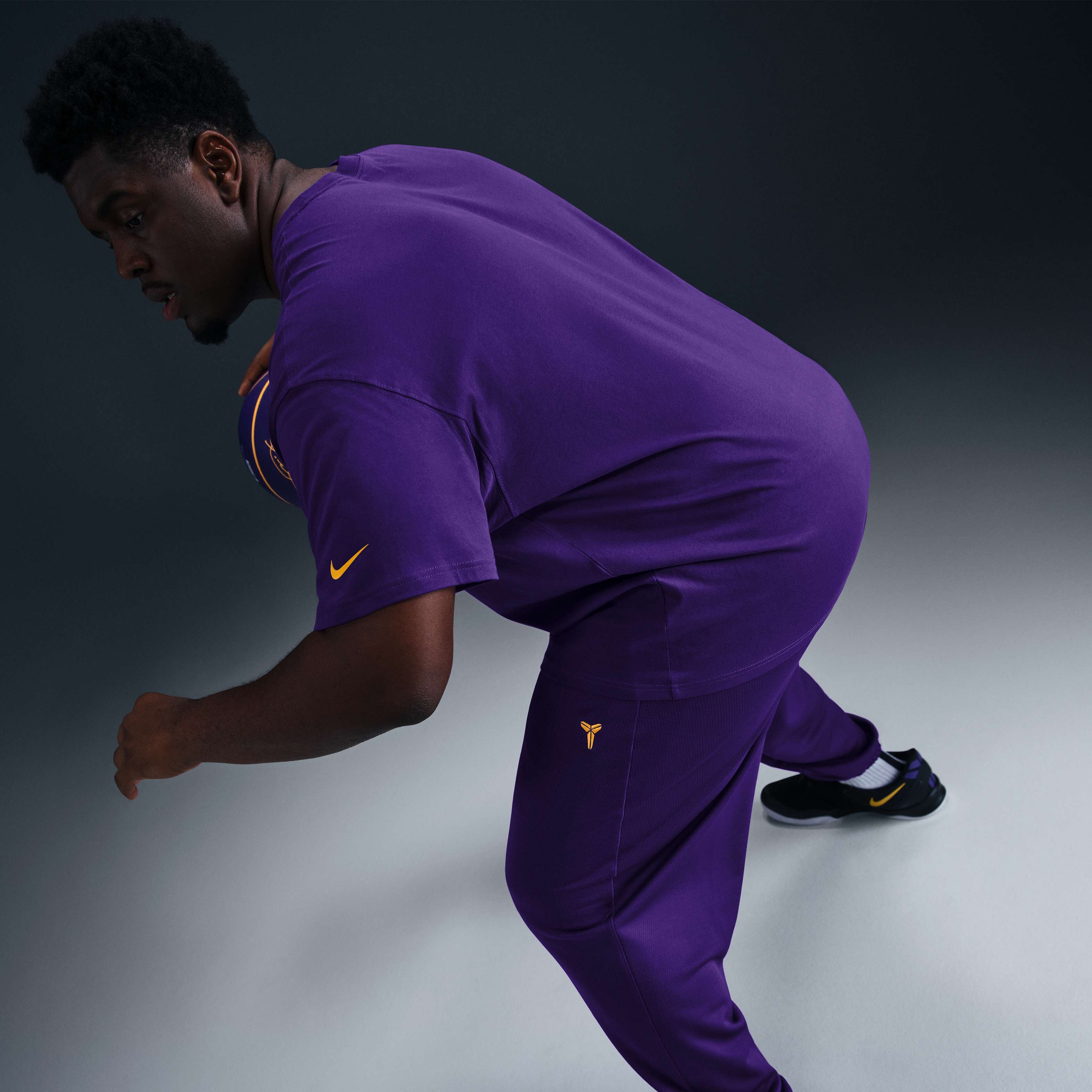 Buy Kobe Therma-FIT Basketball Trousers - Court Purple/University Gold ...