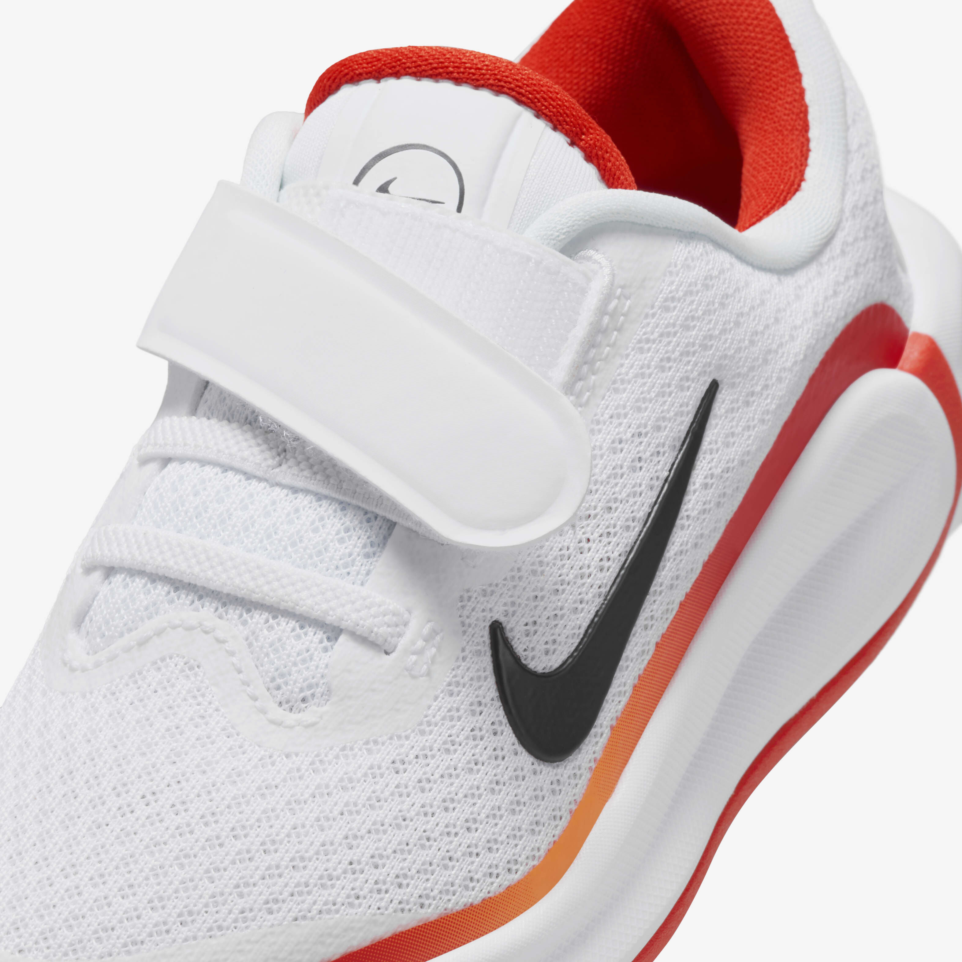 Buy Nike Infinity Flow Younger Kids' Shoes - White/Picante Red/Tart ...