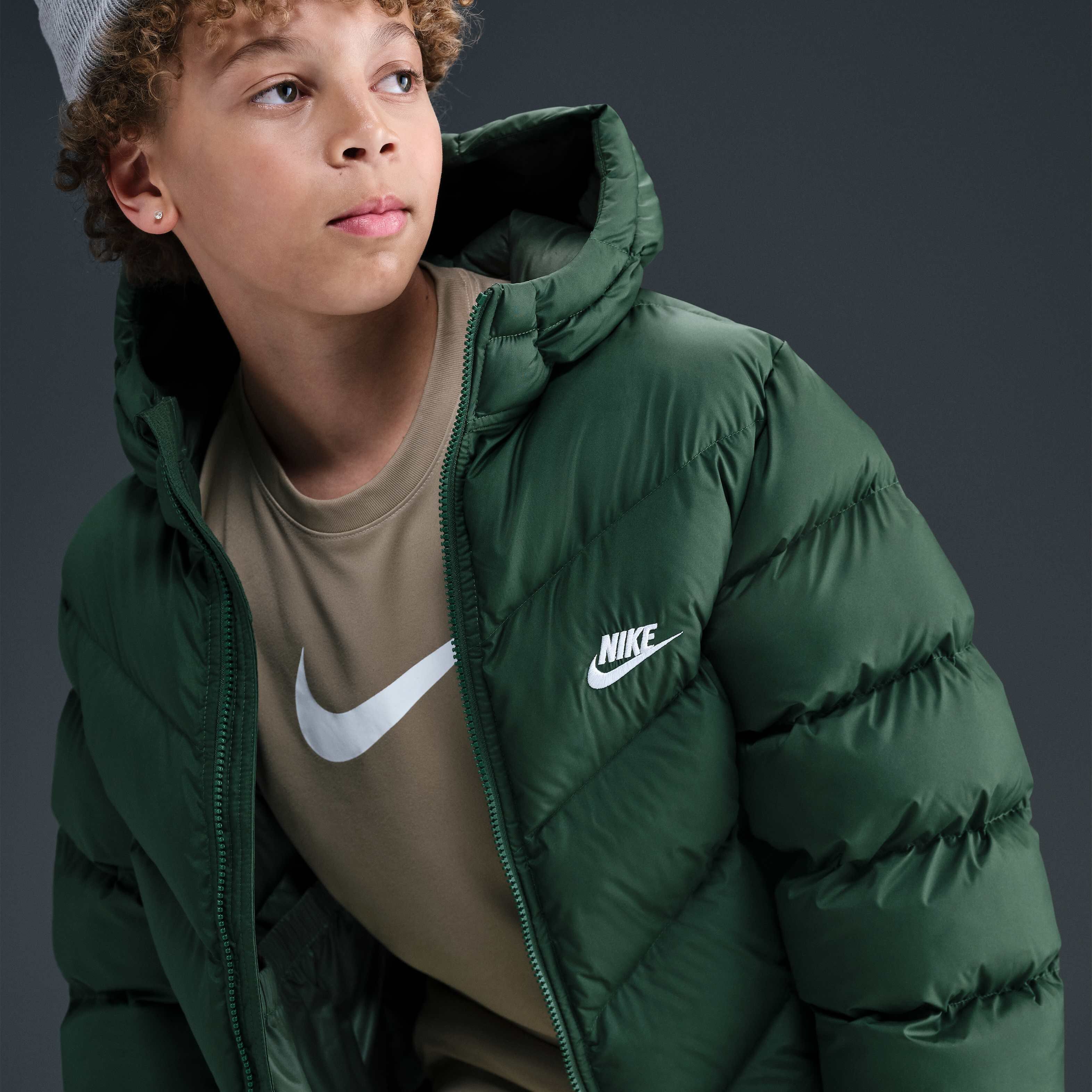 Buy Nike Sportswear All Day Play Older Kids' Therma-FIT Loose-Fit ...