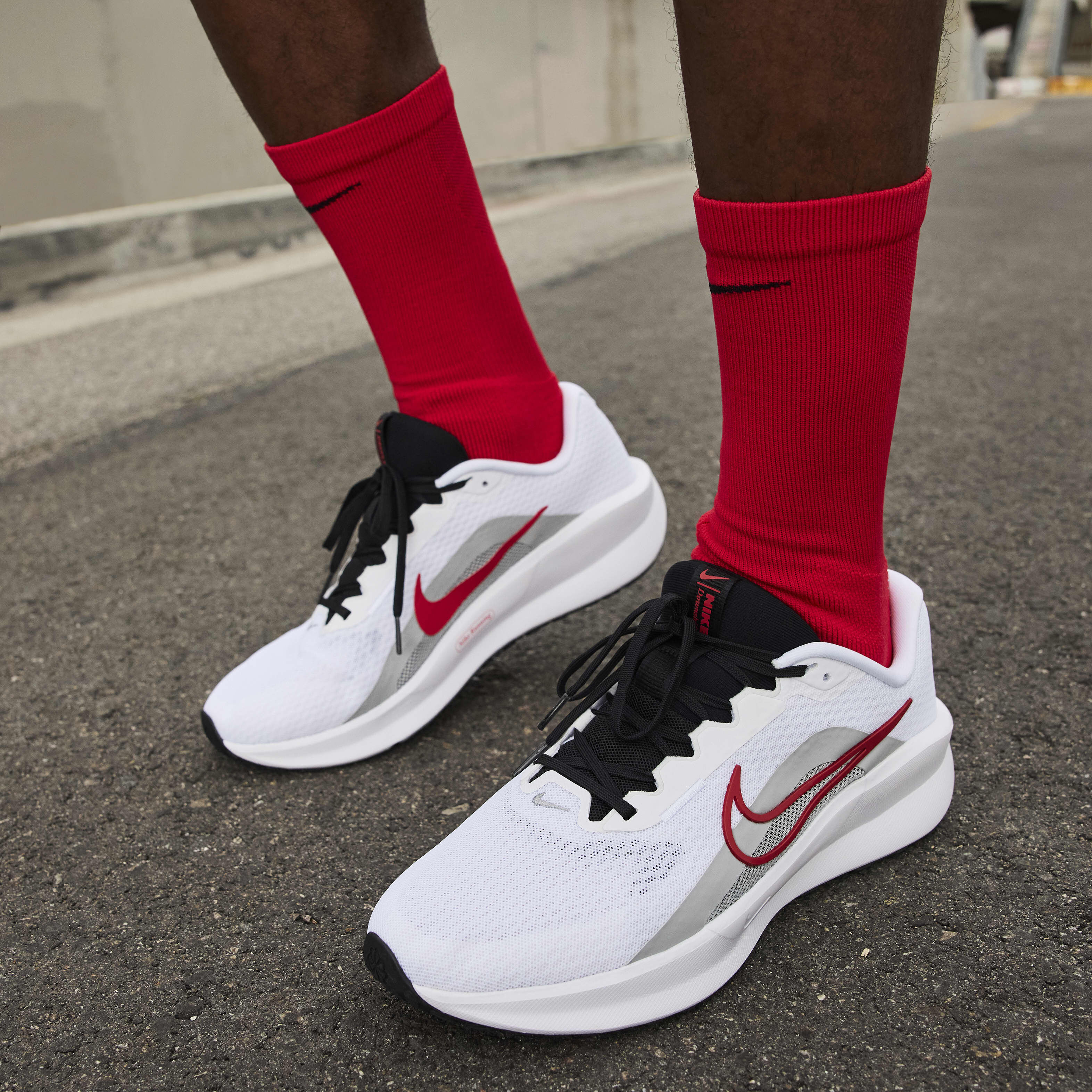 Buy Nike Downshifter 13 Men's Road Running Shoes - White/Light Smoke ...