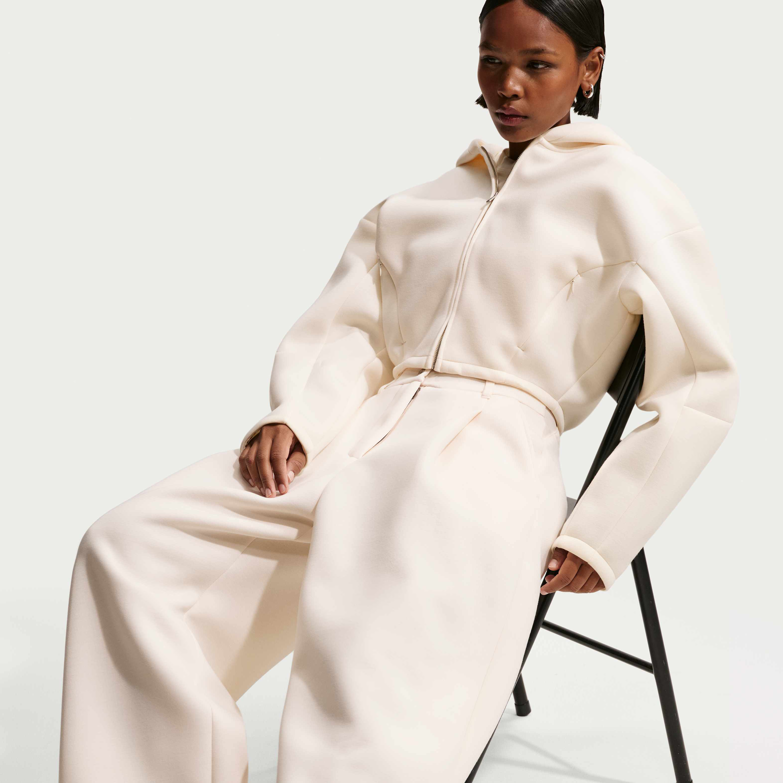 Buy Nike Sportswear Women's Loose Mid-Rise Fleece Trousers - Chalk ...