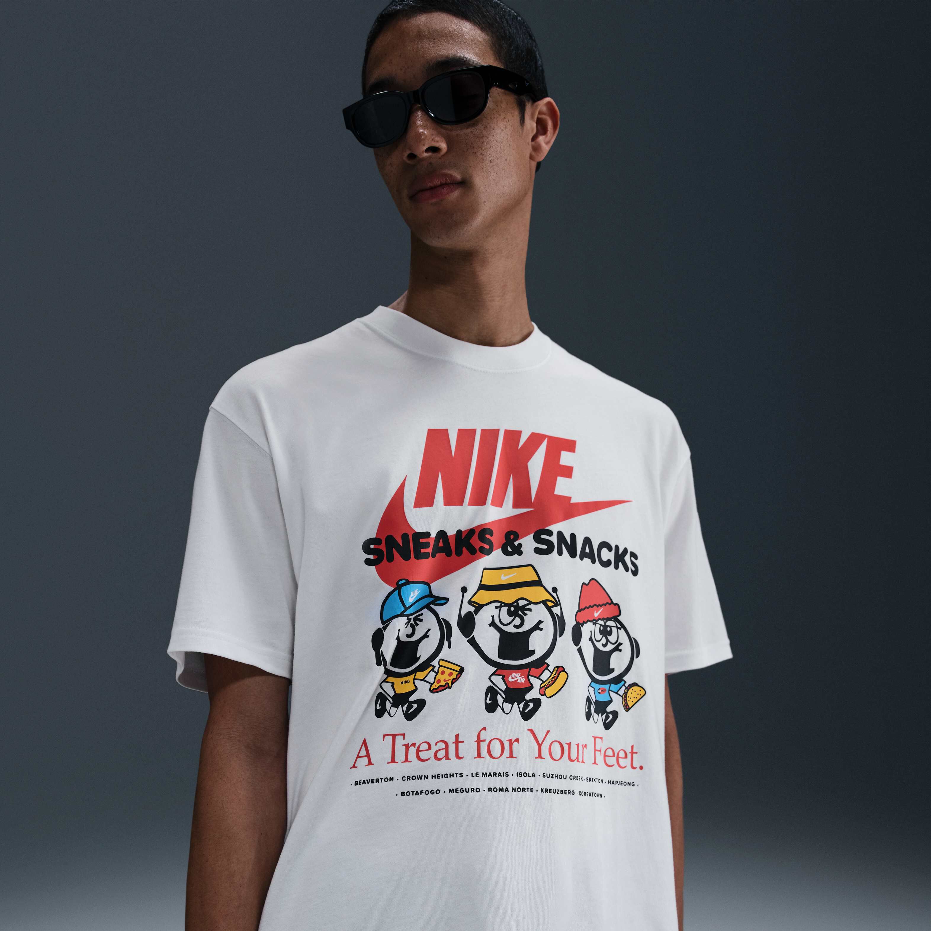 Buy Nike Sportswear Max90 T-Shirt - White | Nike UAE Official