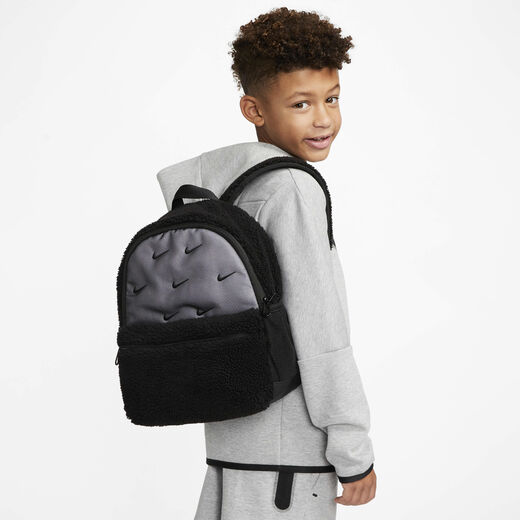 Shop Nike Bags for Kids Online in UAE - Best Bags & Backpacks Available
