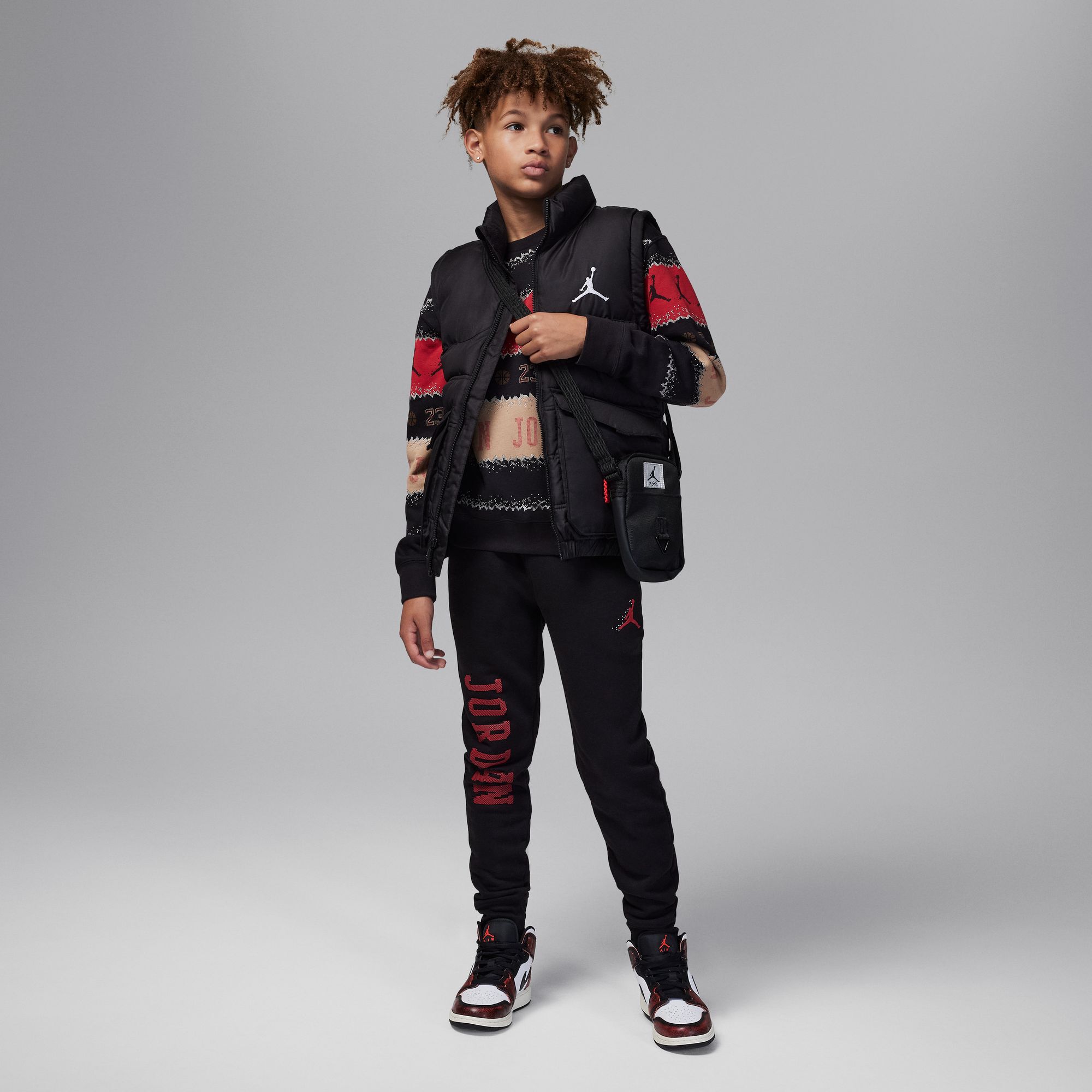 Buy Jordan MJ Holiday Fleece Crew Big Kids Top - Black | Nike UAE Official